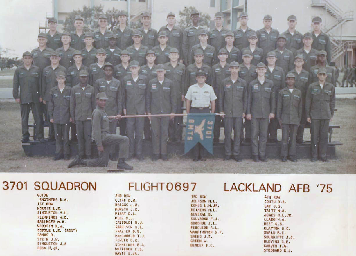 3701 Flt 697 Aug 1975