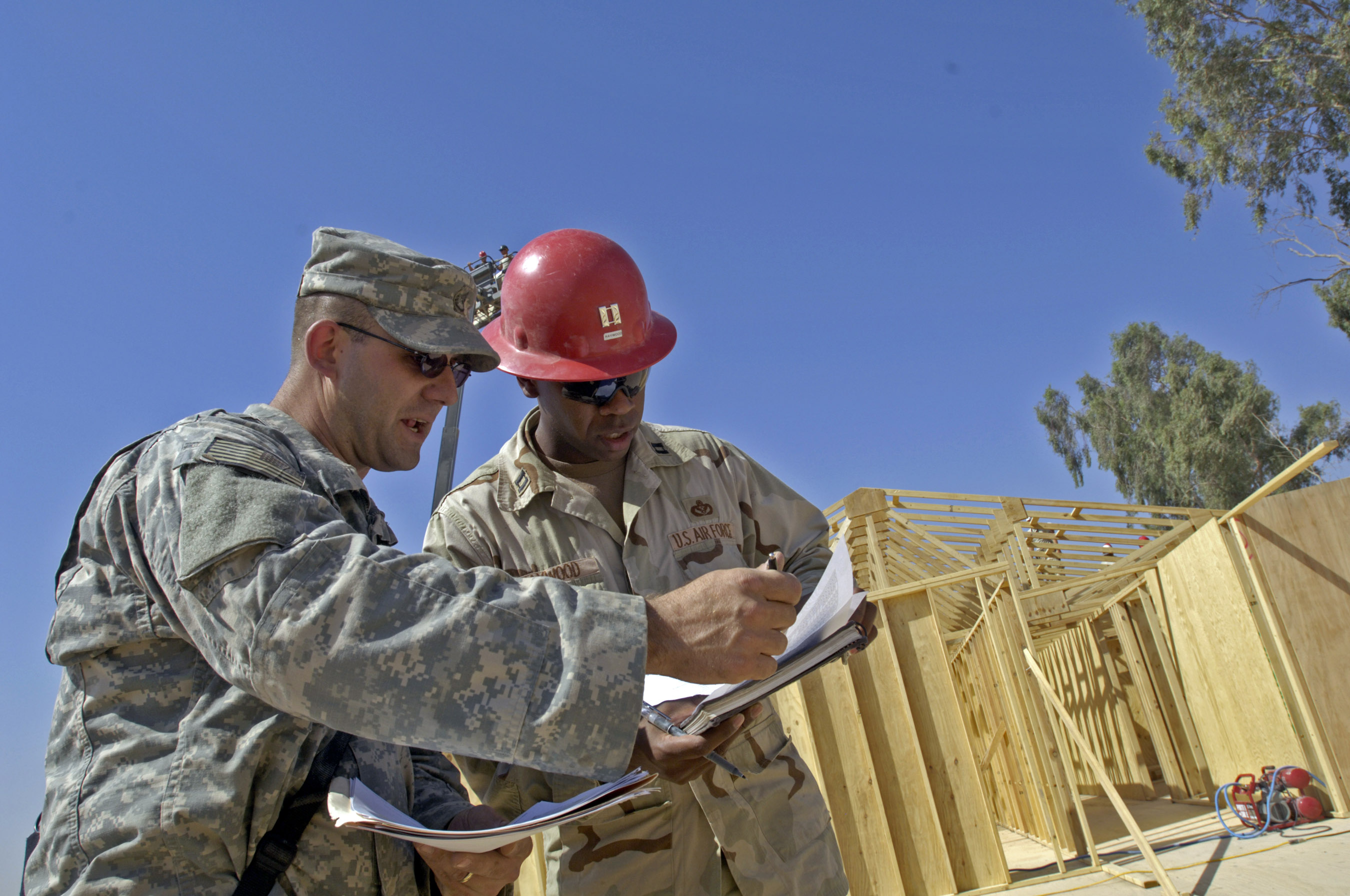 RED HORSE Airmen support Army in southern Baghdad > Air Force > Article ...