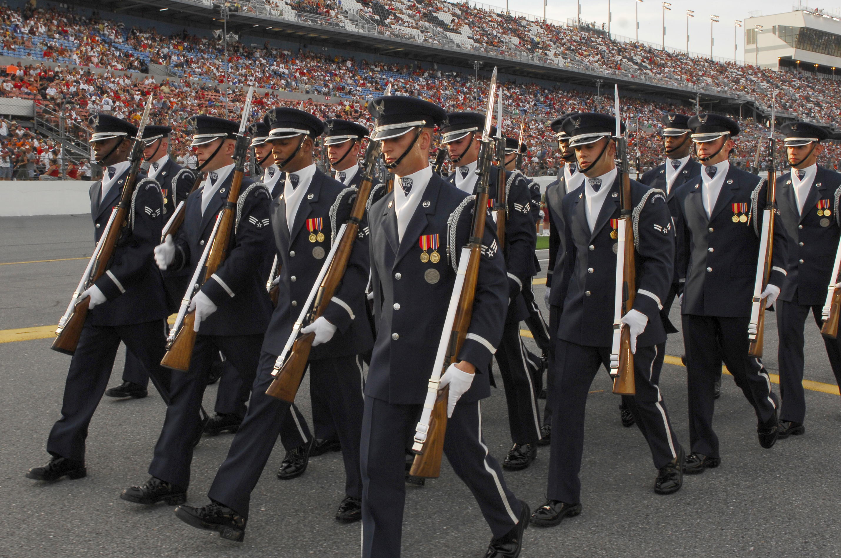 Air Force Drill Team performs at NASCAR Daytona > Air Force Honor Guard ...