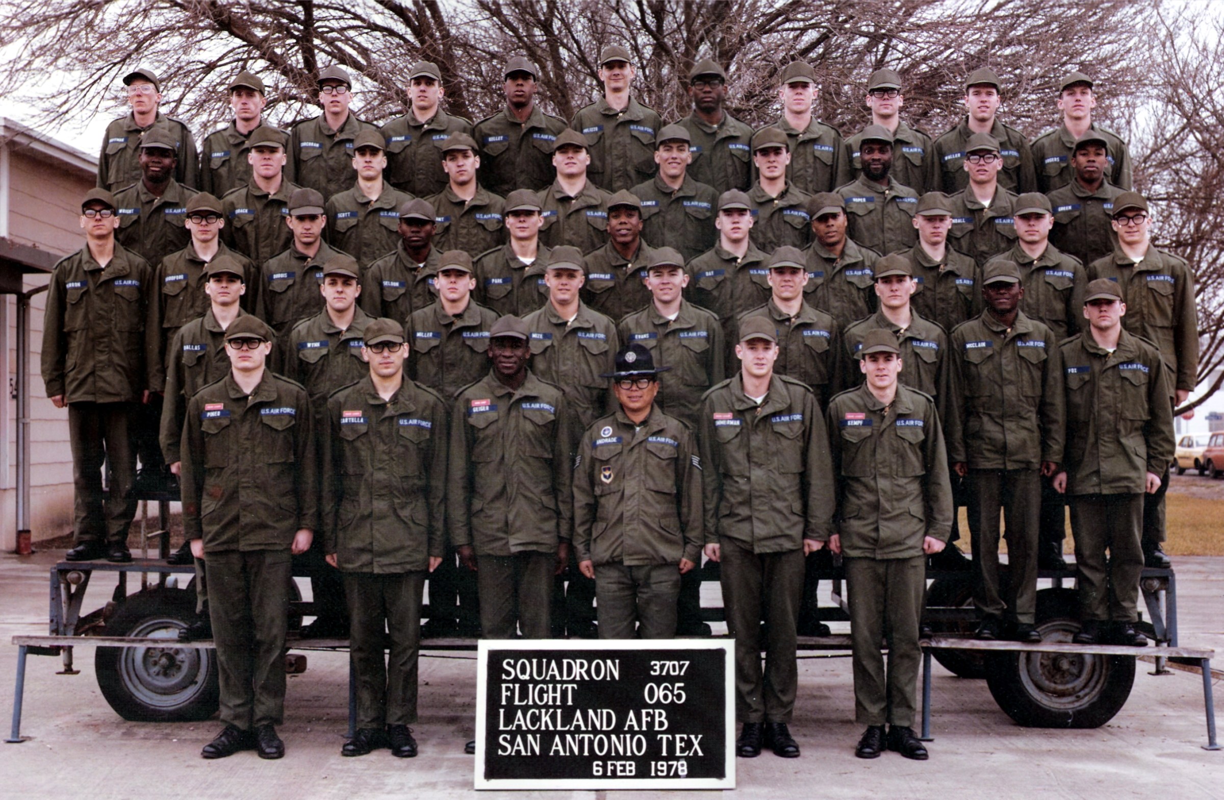 3707 Flt 065 Feb 1978