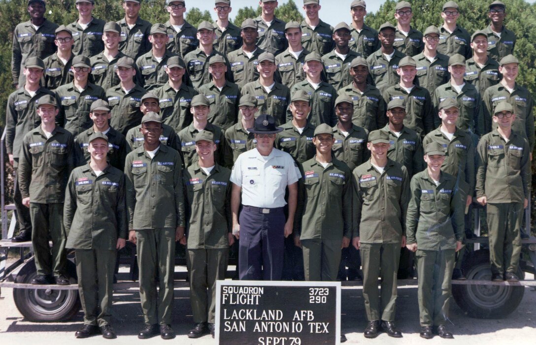 3723 Flt 290 Sep 1979