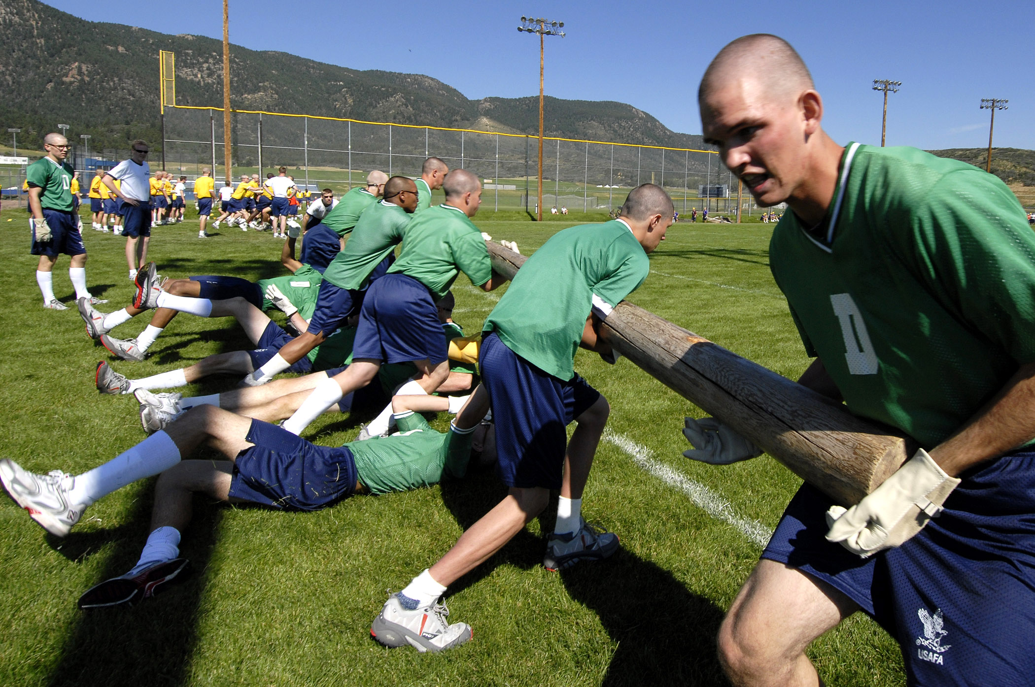 Cadets team up at field day > Air Force > Article Display