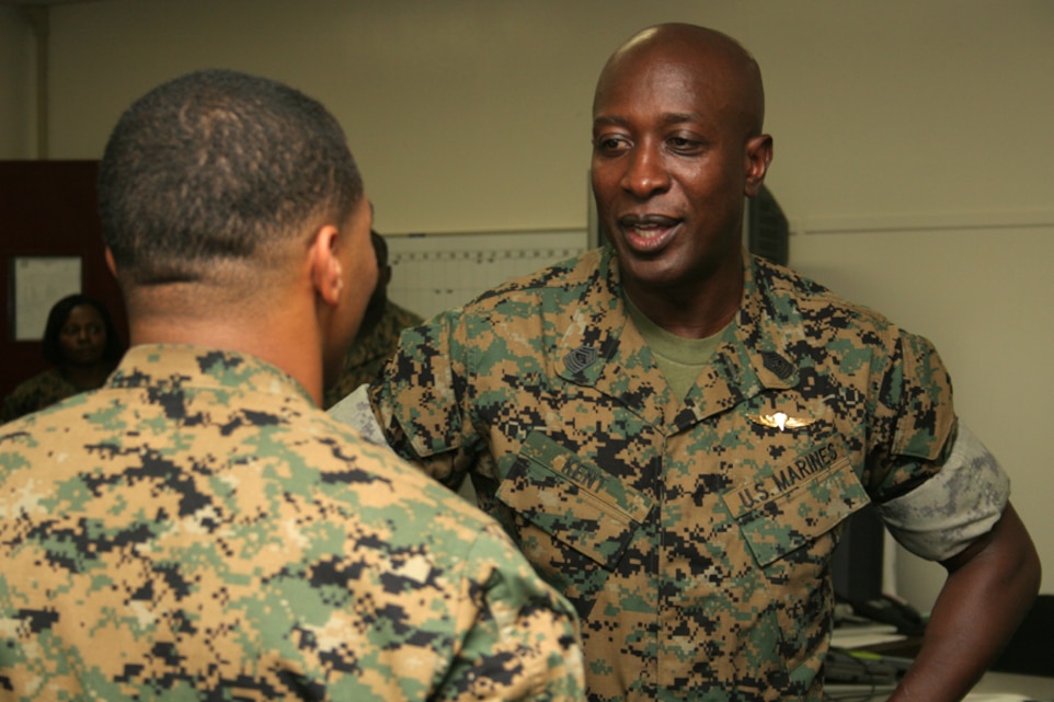 Sergeant Major of Marine Corps drops in to motivate, educate > United ...