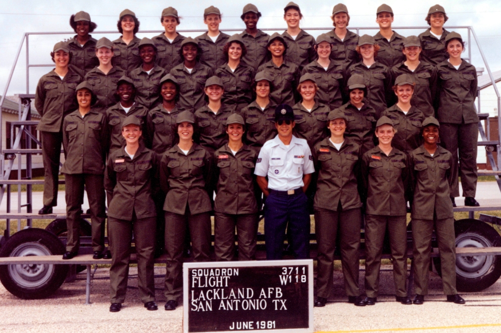 3711 Flt W118 Jun 1981