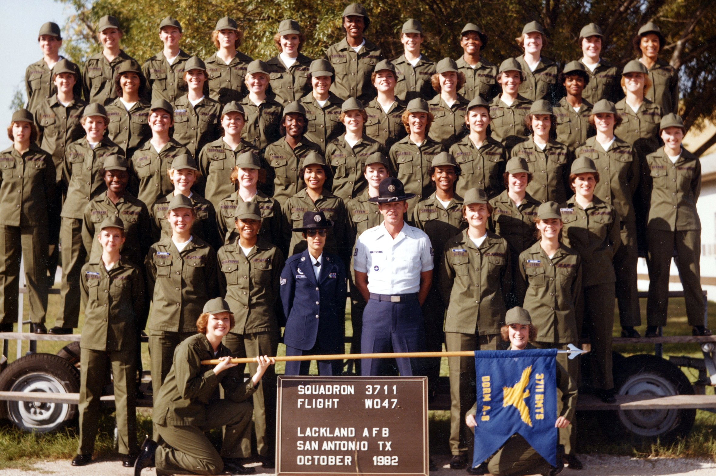 3711 Flt W047 Oct 1982