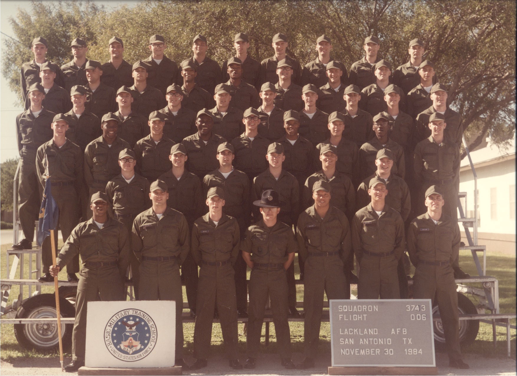 3743 Flt 006 Nov 1984