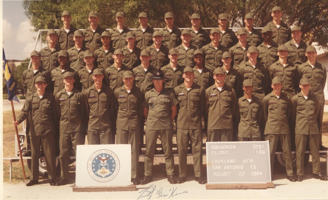 3701 Flt 186 Aug 1984