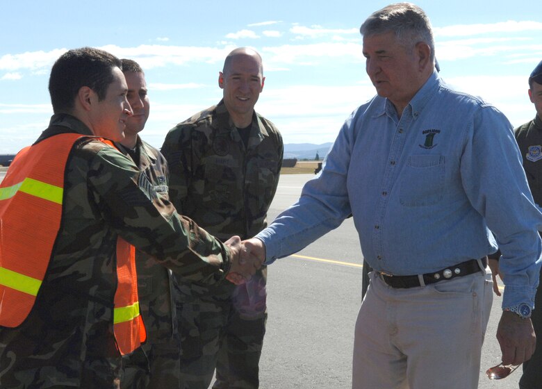 Gen. Fogleman visits Fairchild, praises AMC > Air Mobility Command ...