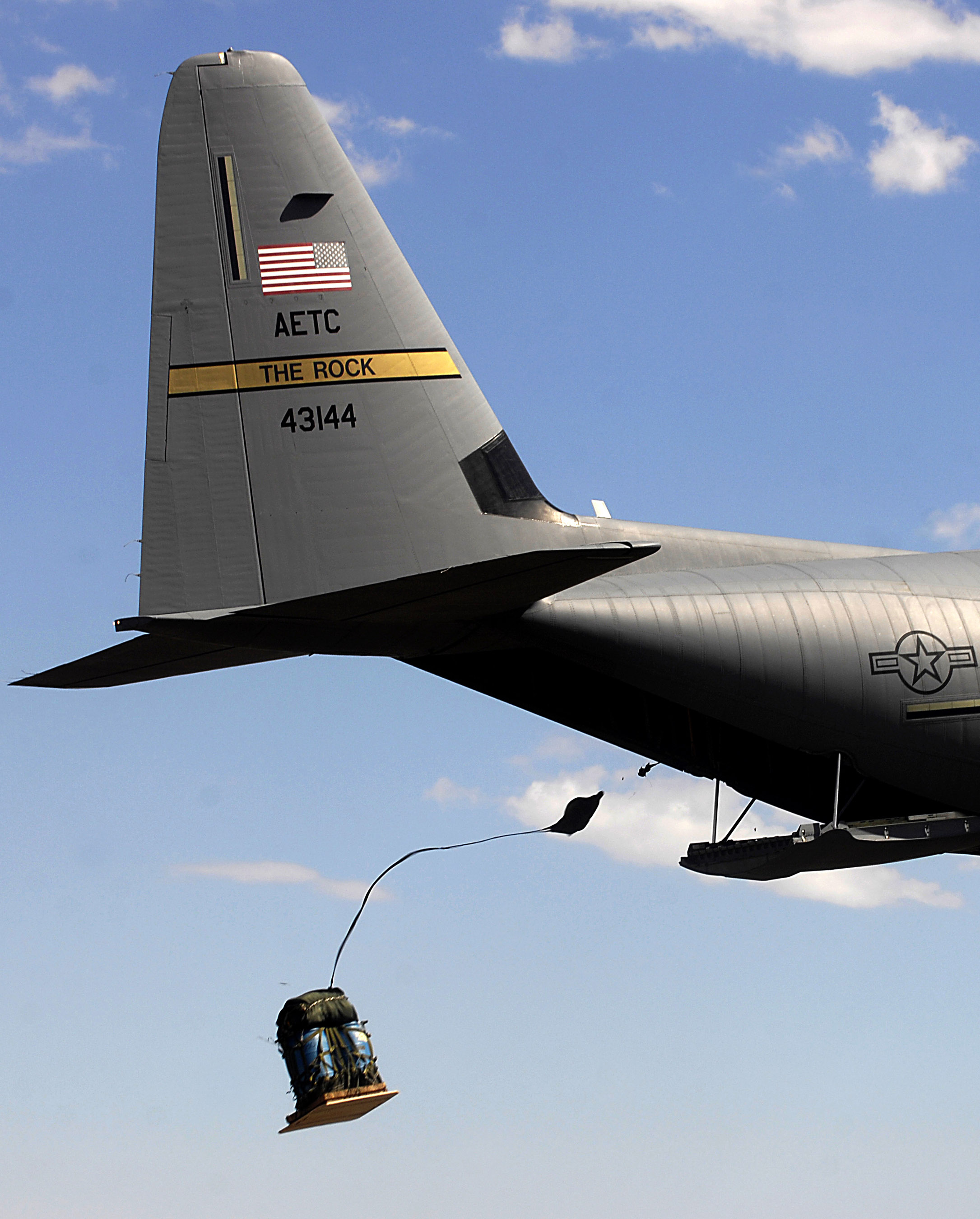 Rodeo 1962 winner comes back to witness evolution of airdrop > Air ...
