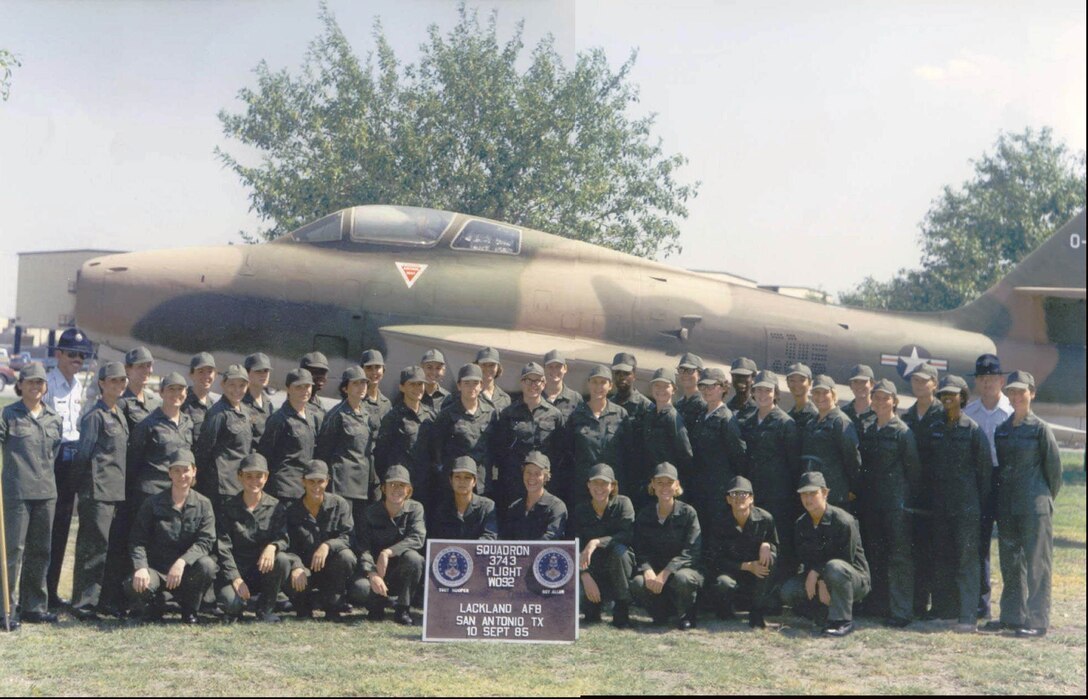 3743 Flt W092 Sep 1985