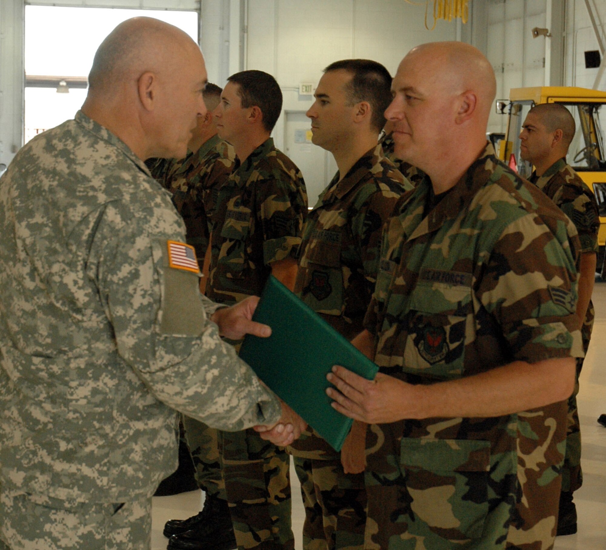 Special Forces thank you > 302nd Airlift Wing > Article Display
