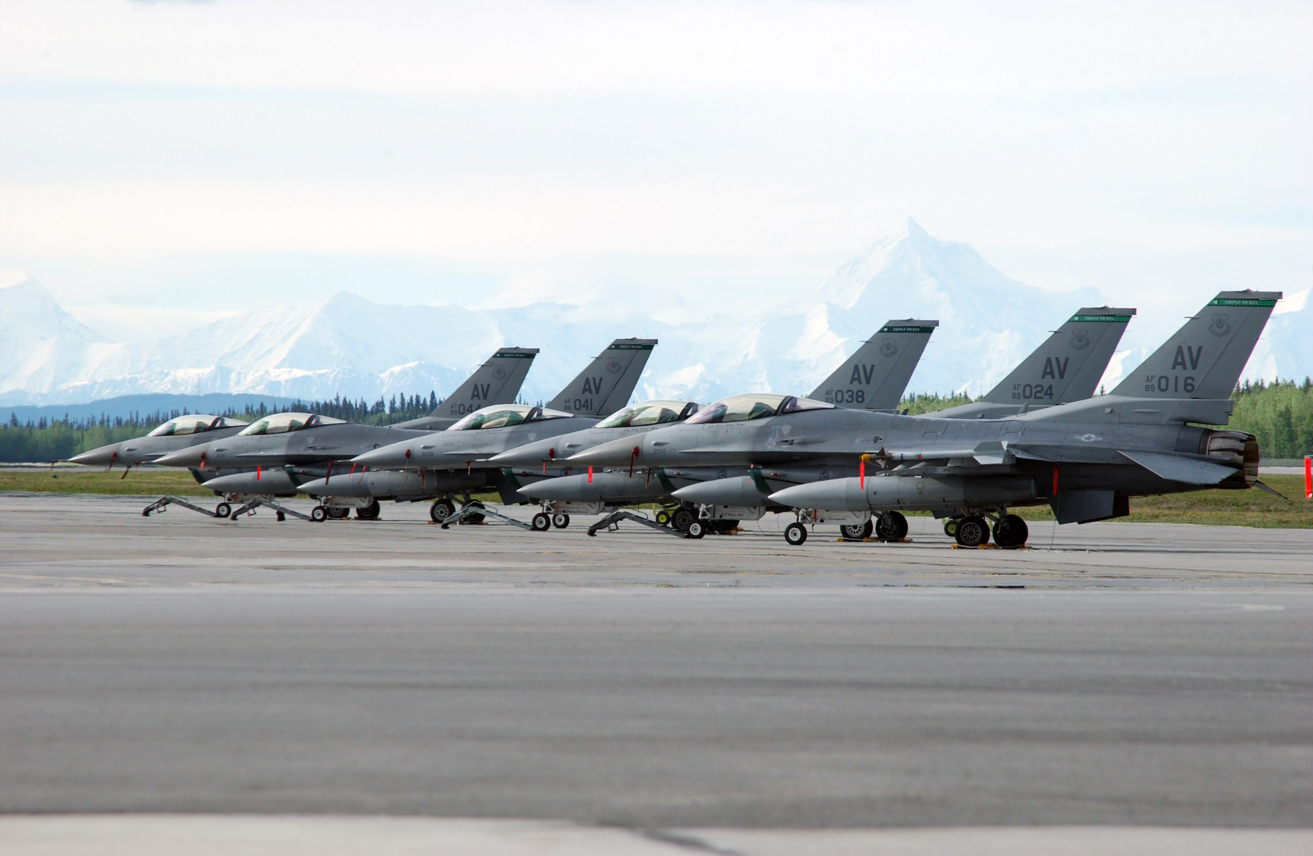 Joint forces combine for Red Flag-Alaska exercise > Air Force > Article ...