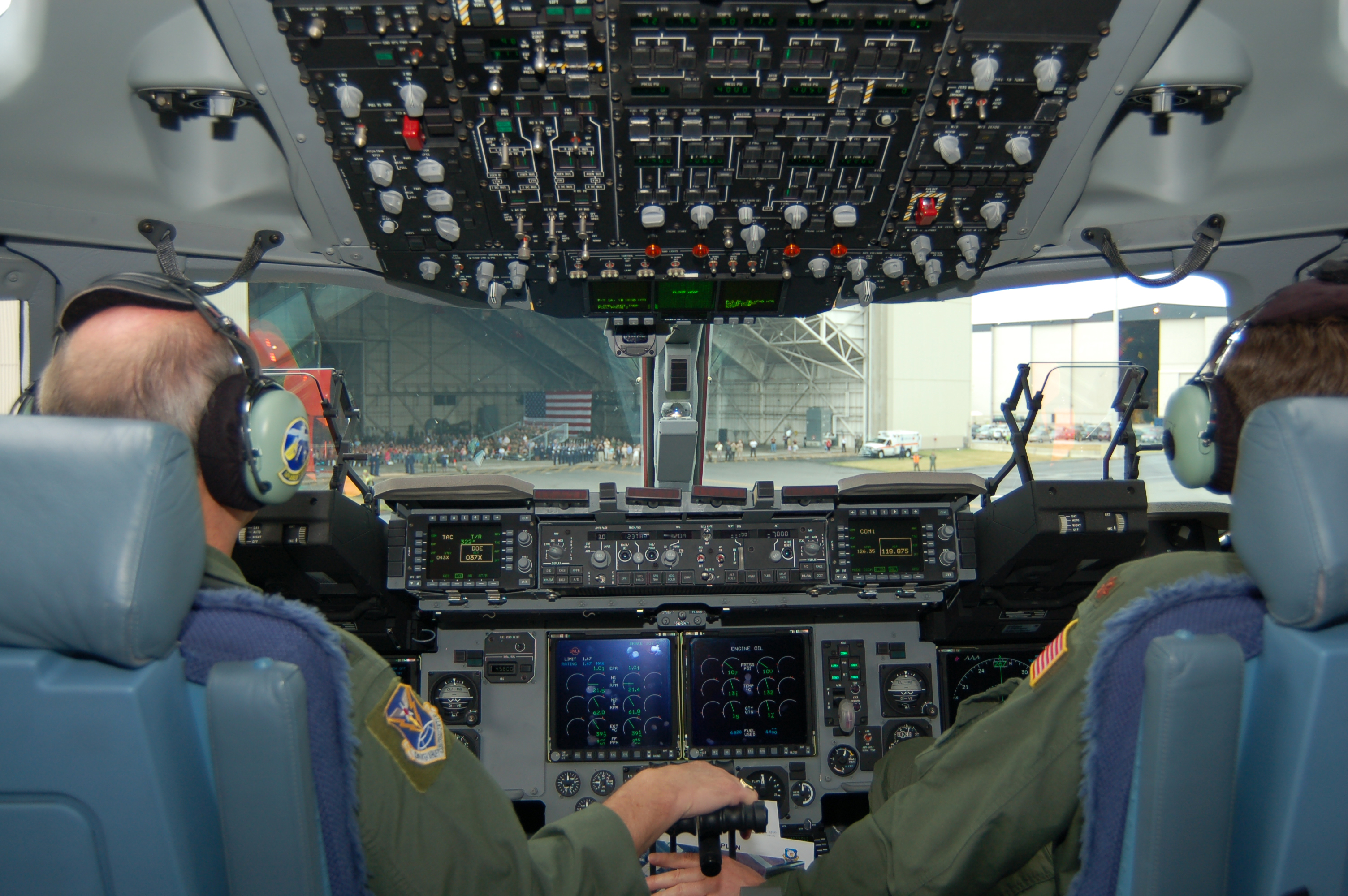 Spirit of the Constitution debuts at Dover AFB > Air Mobility Command ...