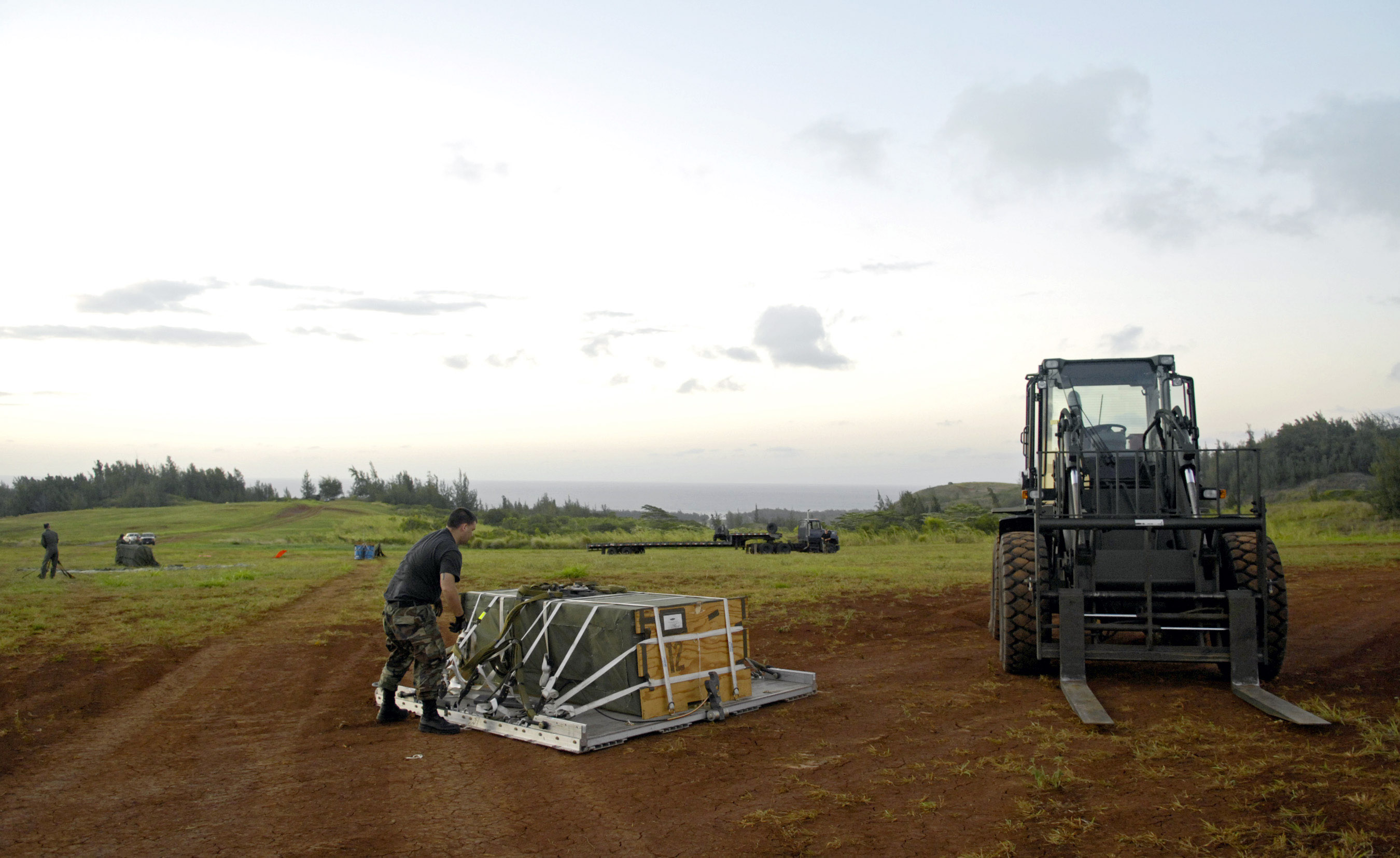 Load 'em up, drop 'em out > Air Force > Article Display