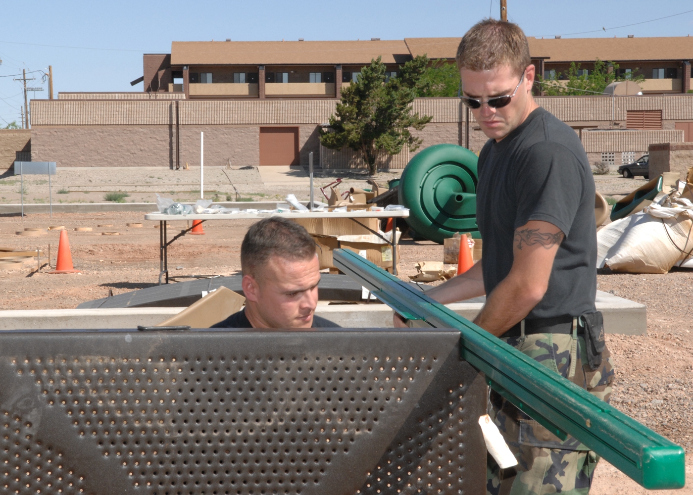 49 CES Airmen build Steinhoff Park playground > Holloman Air Force Base ...