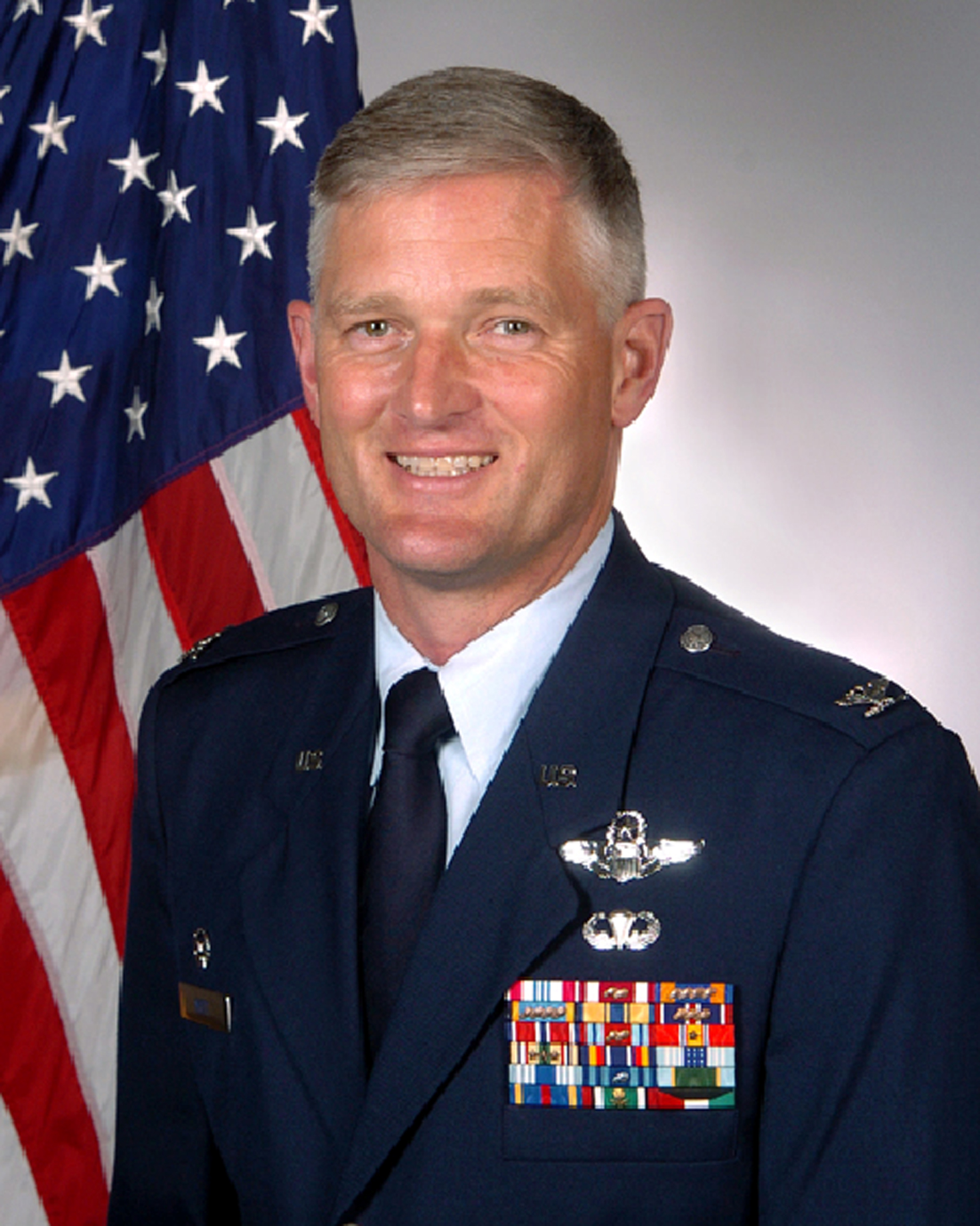 Col. Mott's Official Photo
