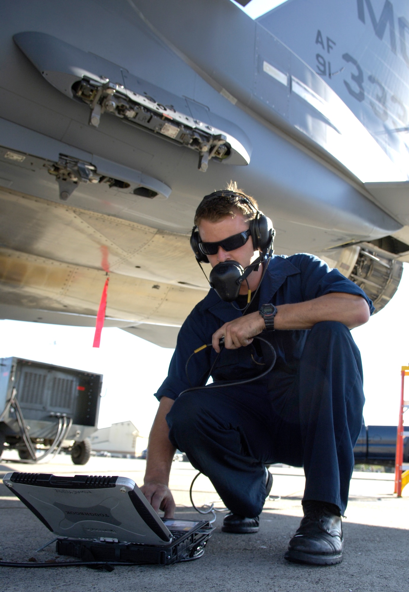Maintainers prepare aircraft > Mountain Home Air Force Base > Article ...