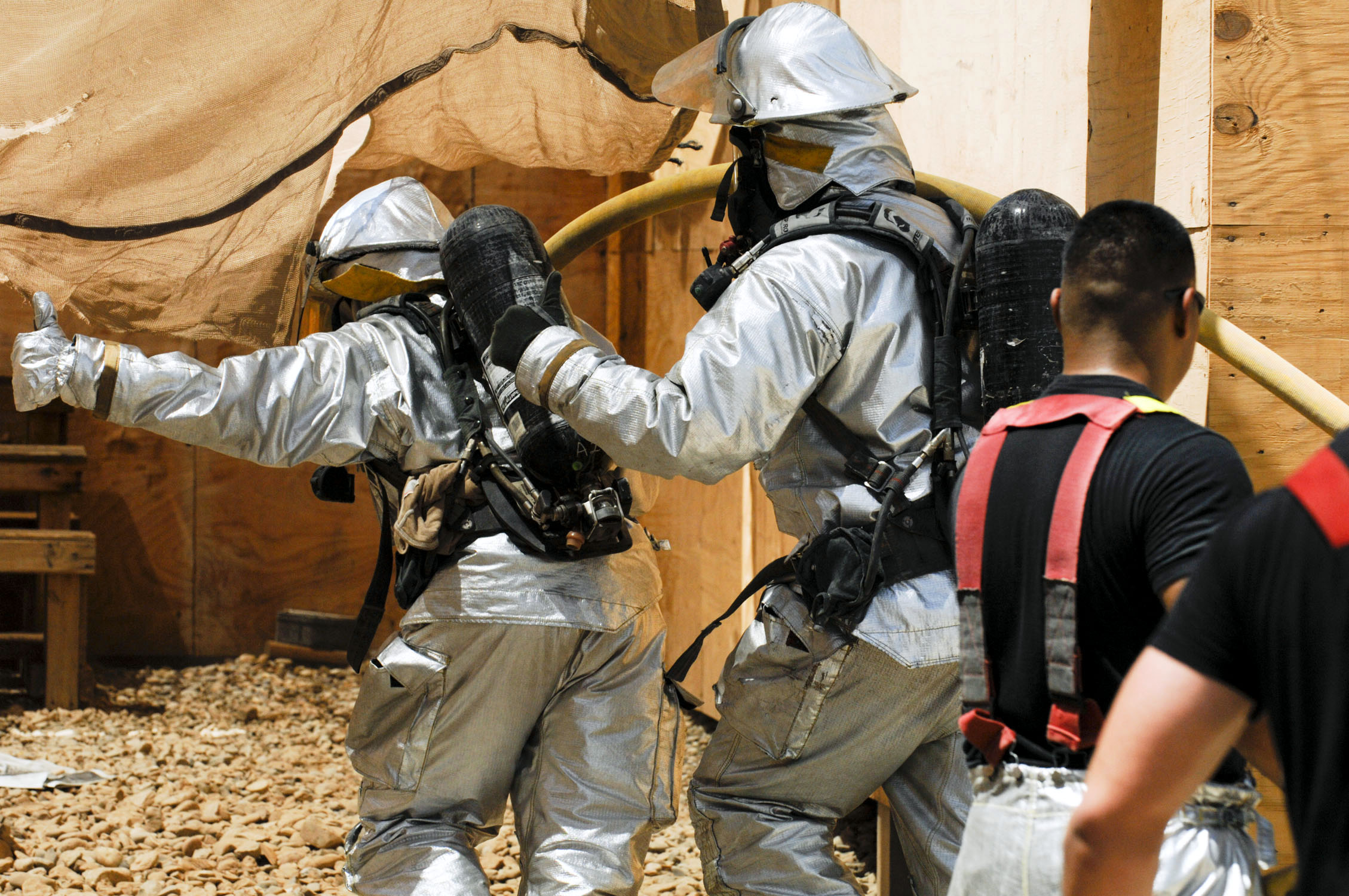 Fire fight in Iraq for the Army > Air Force > Article Display