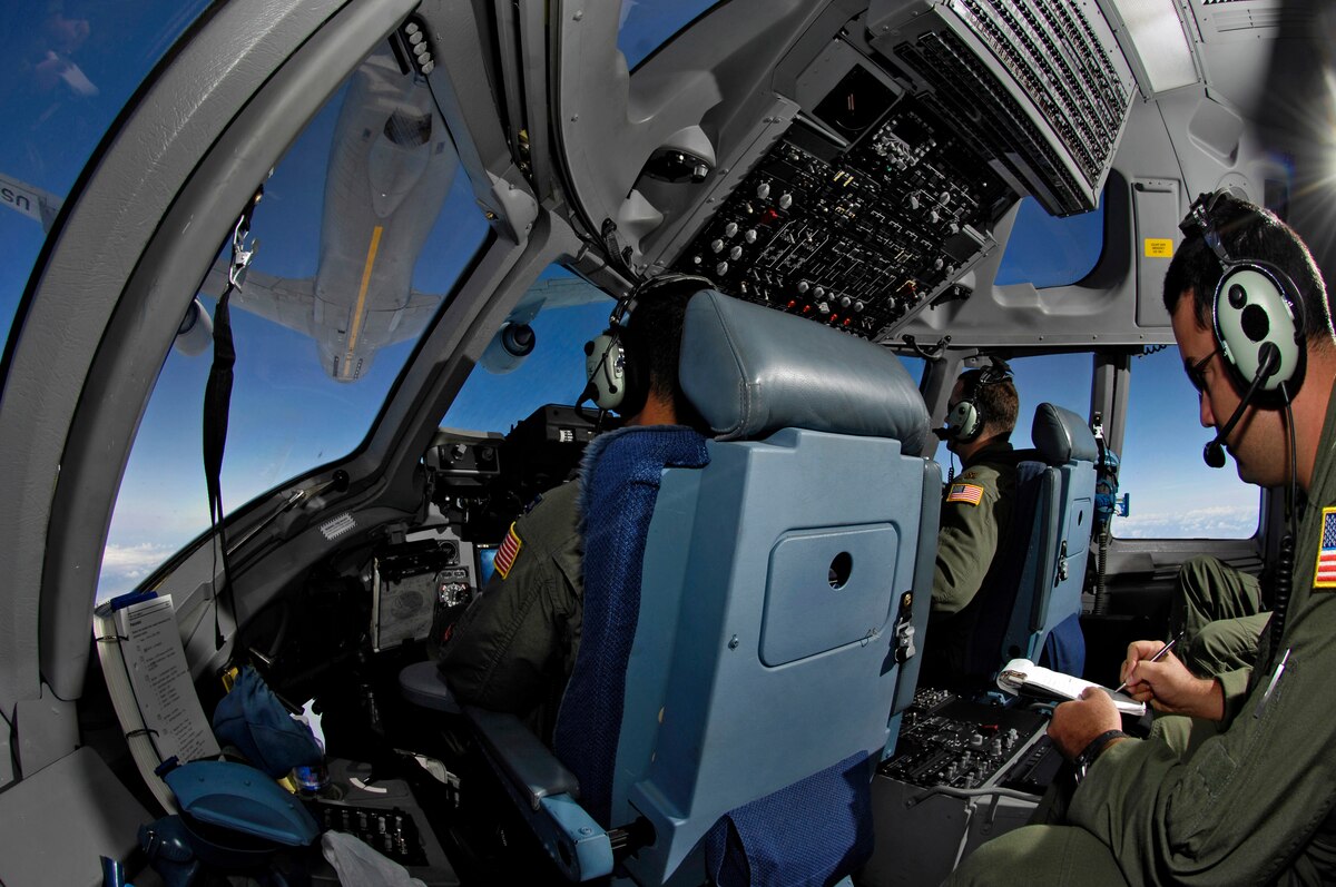 Hickam crew prepares for AMC Rodeo > Air Force > Article Display