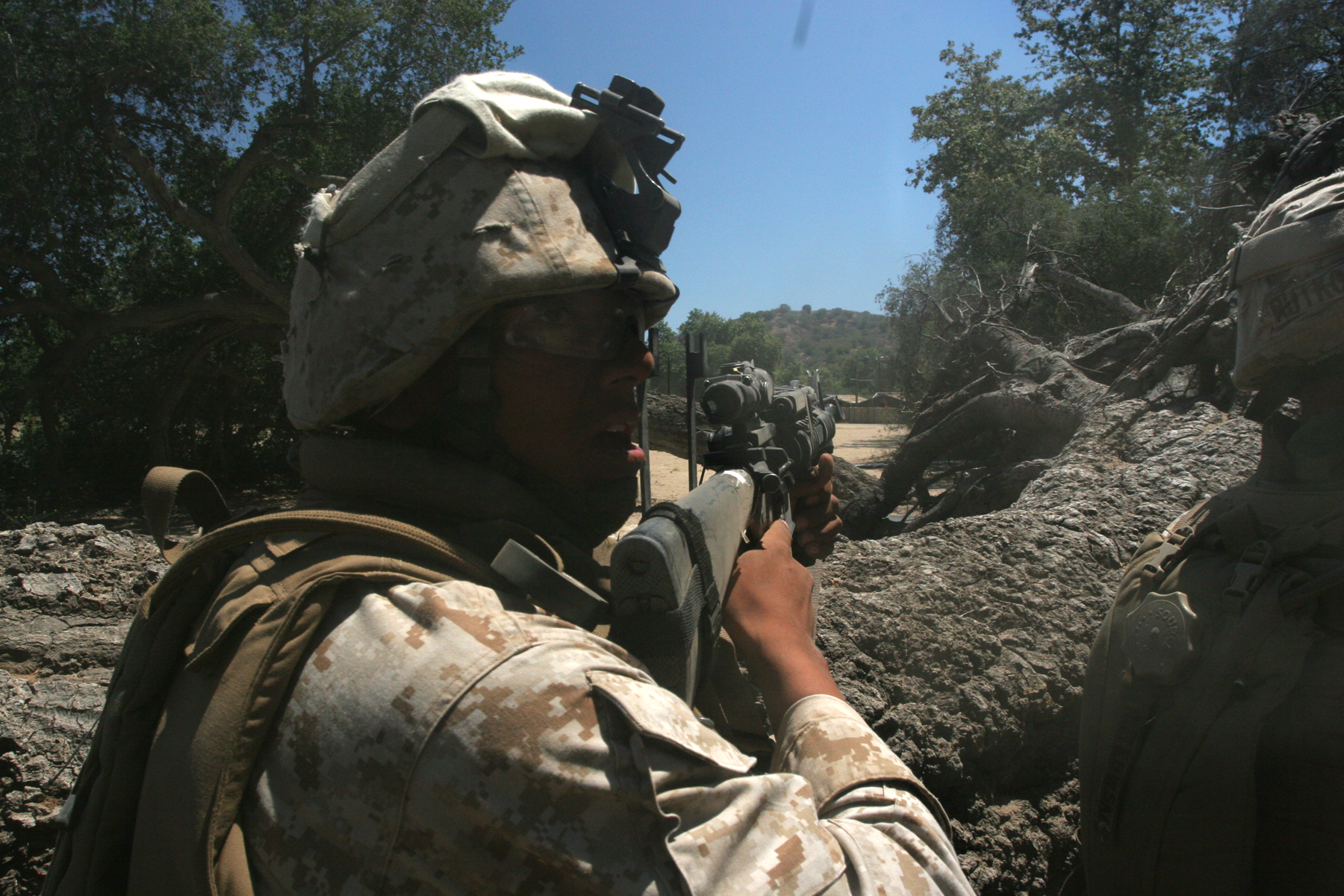MEU’s air, ground combat elements provide one-two punch during ‘Helo ...