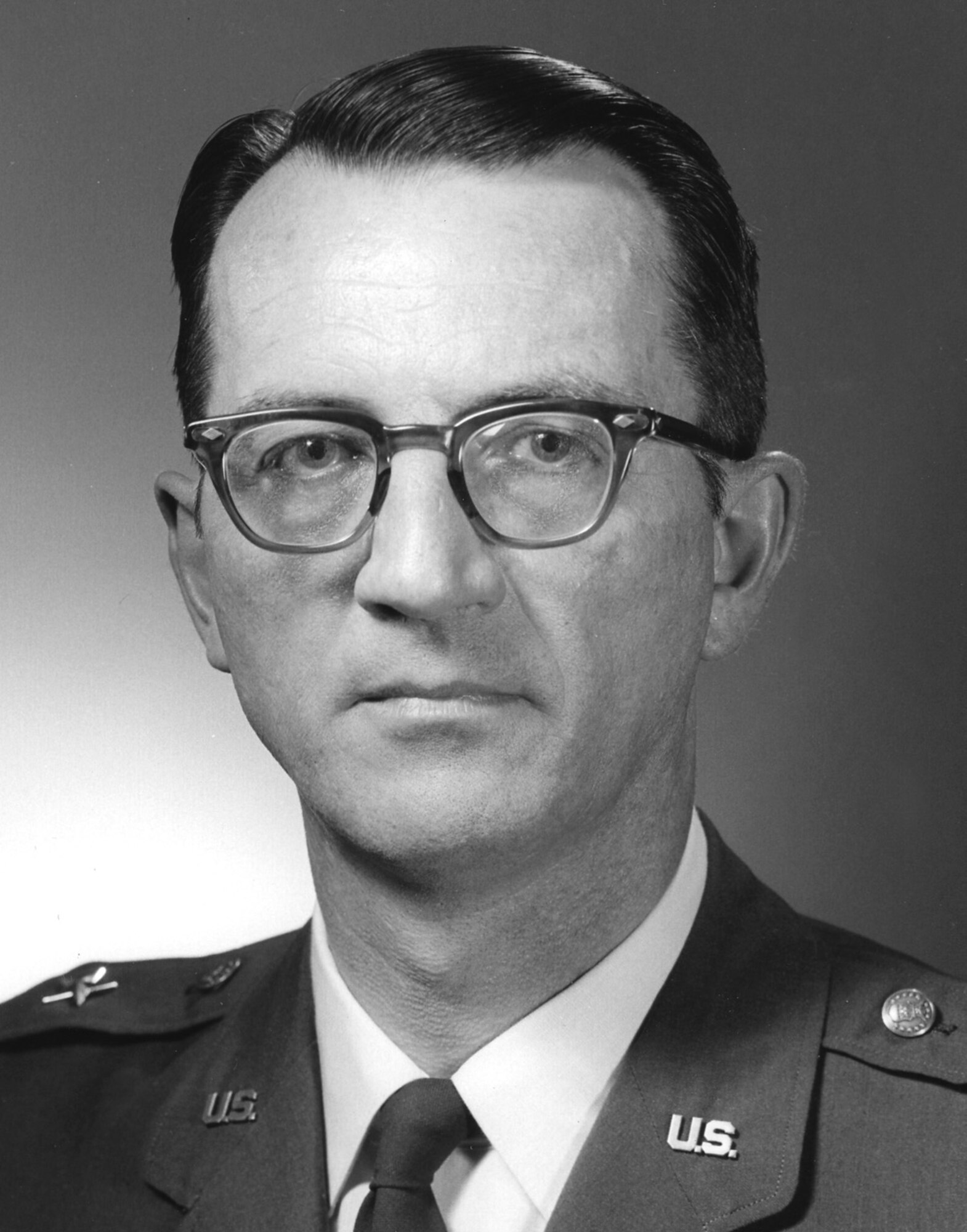 MAJOR GENERAL ROGER HOMBS > Air Force > Biography Display