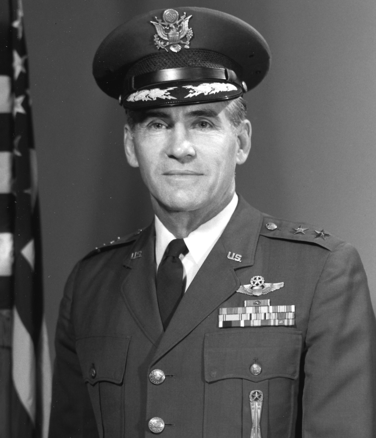 MAJOR GENERAL CLIFFORD J. KRONAUER JR. > Air Force > Biography Display