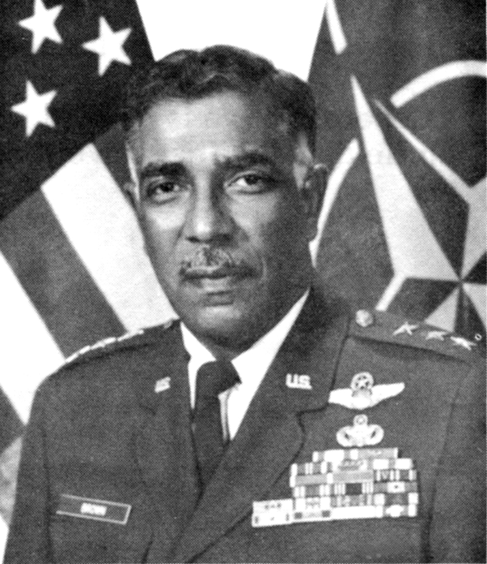 LIEUTENANT GENERAL WILLIAM E. BROWN JR. > Air Force > Biography Display