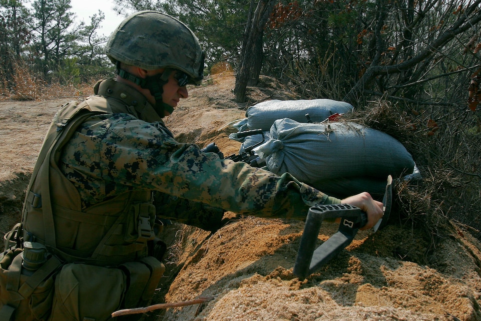 Infantry prepares area defenses > United States Marine Corps Flagship ...