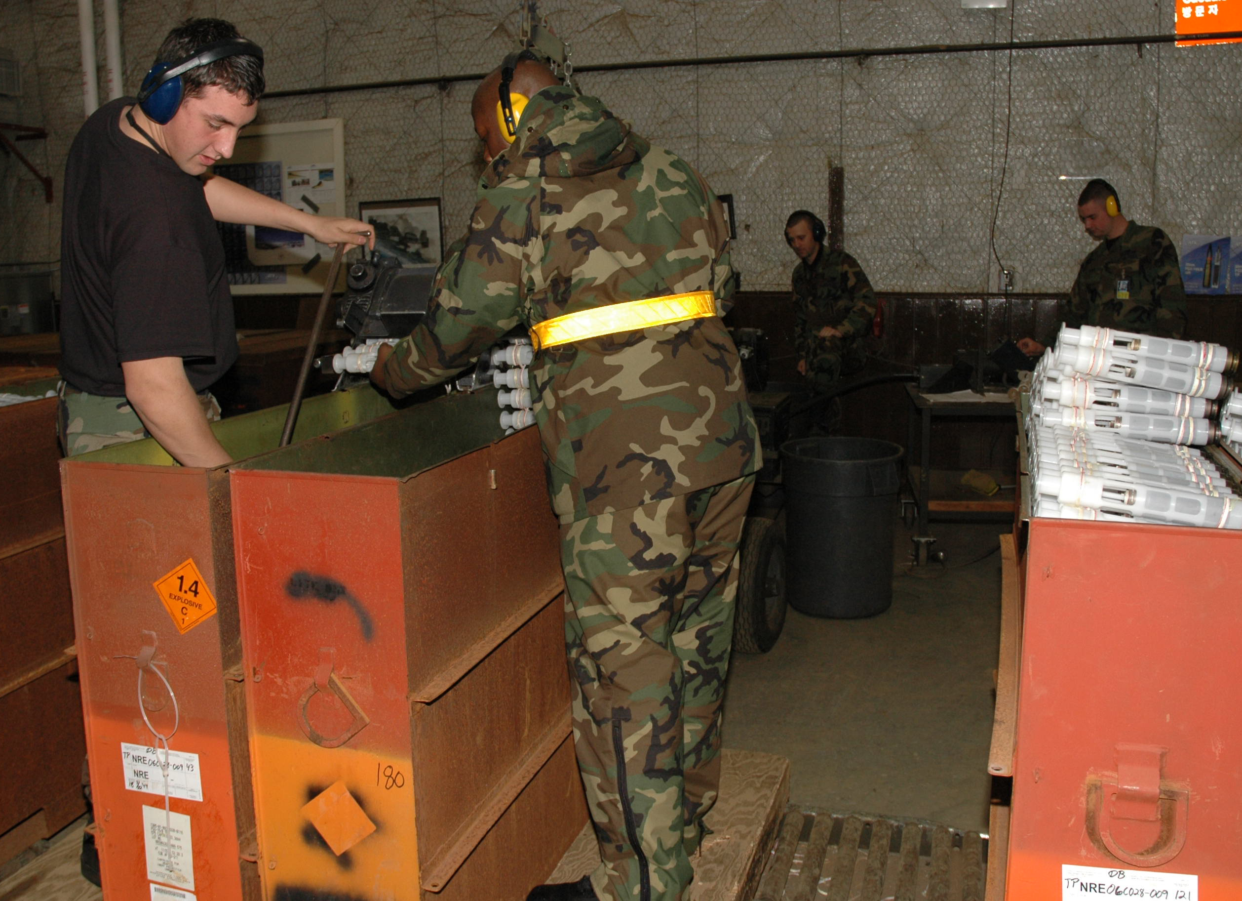 Teamwork keeps MUNS on target > Osan Air Base > Article Display