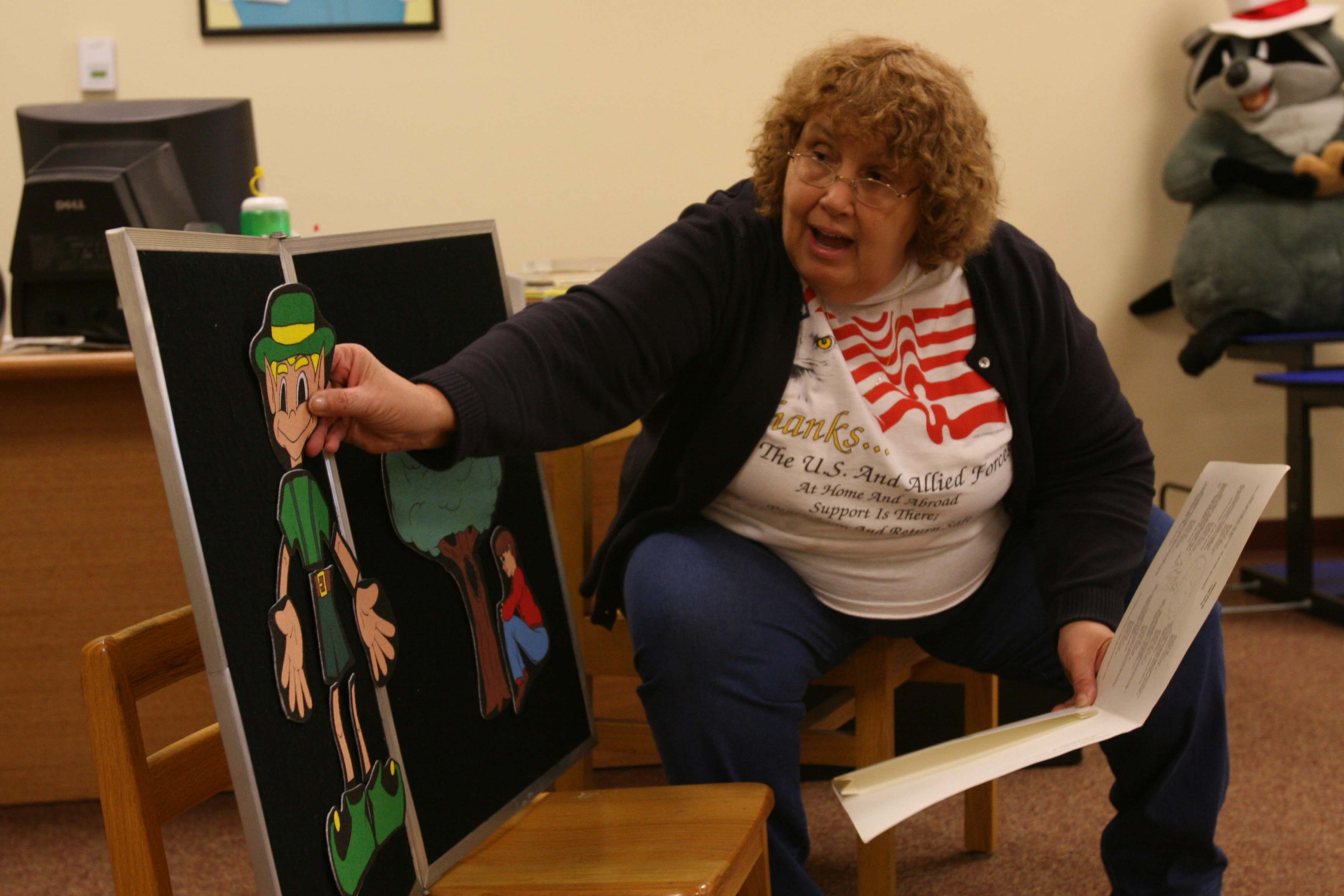 Station’s children’s library relocates > Marine Corps Air Station ...