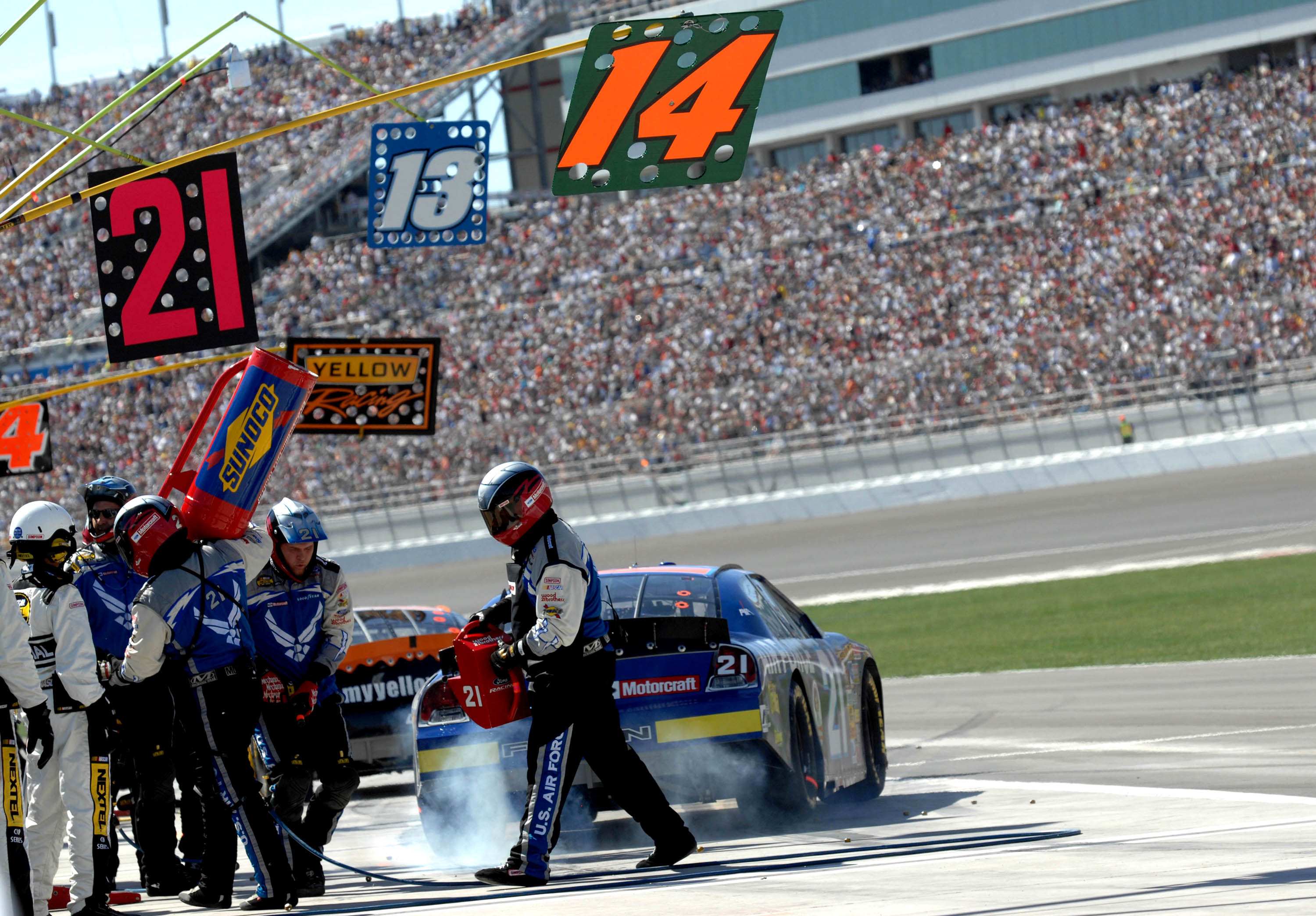 NASCAR Nextel Cup UAW Daimler-Chrysler