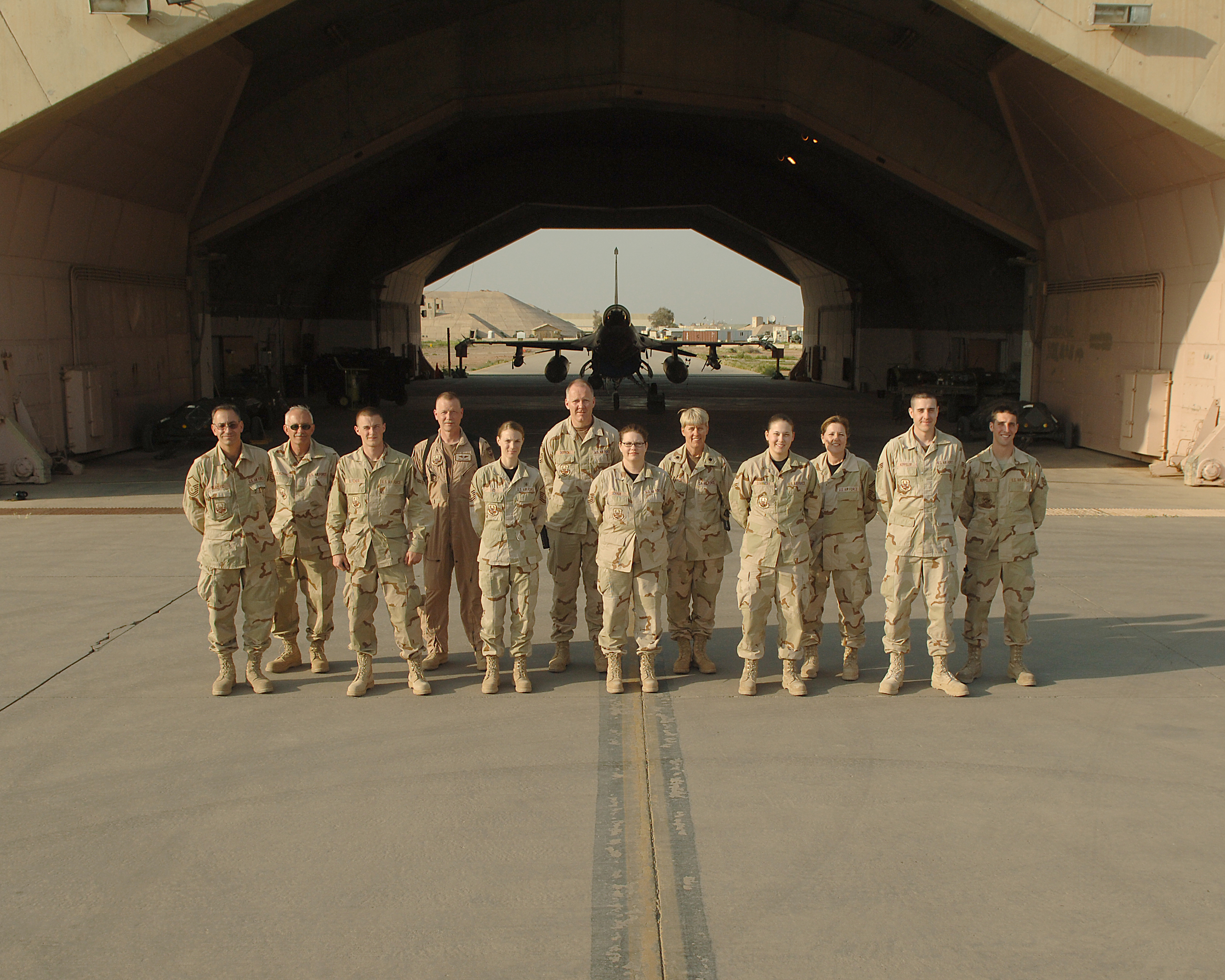 DULUTH GUARD IRAQ DEPLOYMENT A 'FAMILY AFFAIR'...41 family members ...