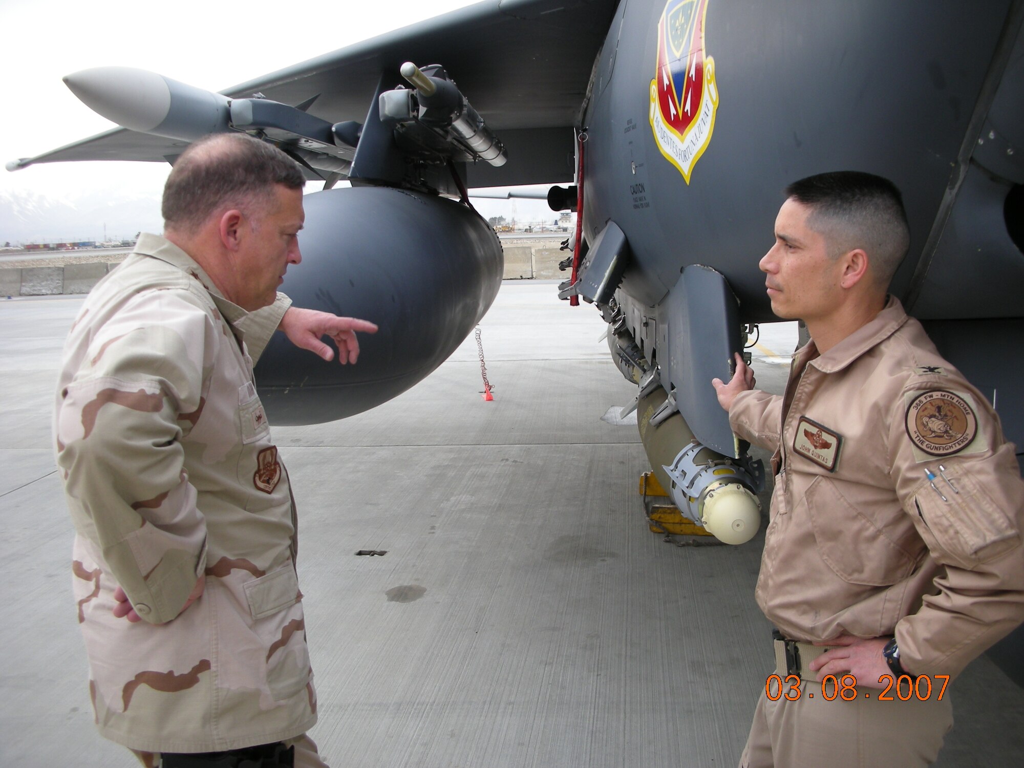 9th AF commander visits Bagram > Mountain Home Air Force Base > Article ...