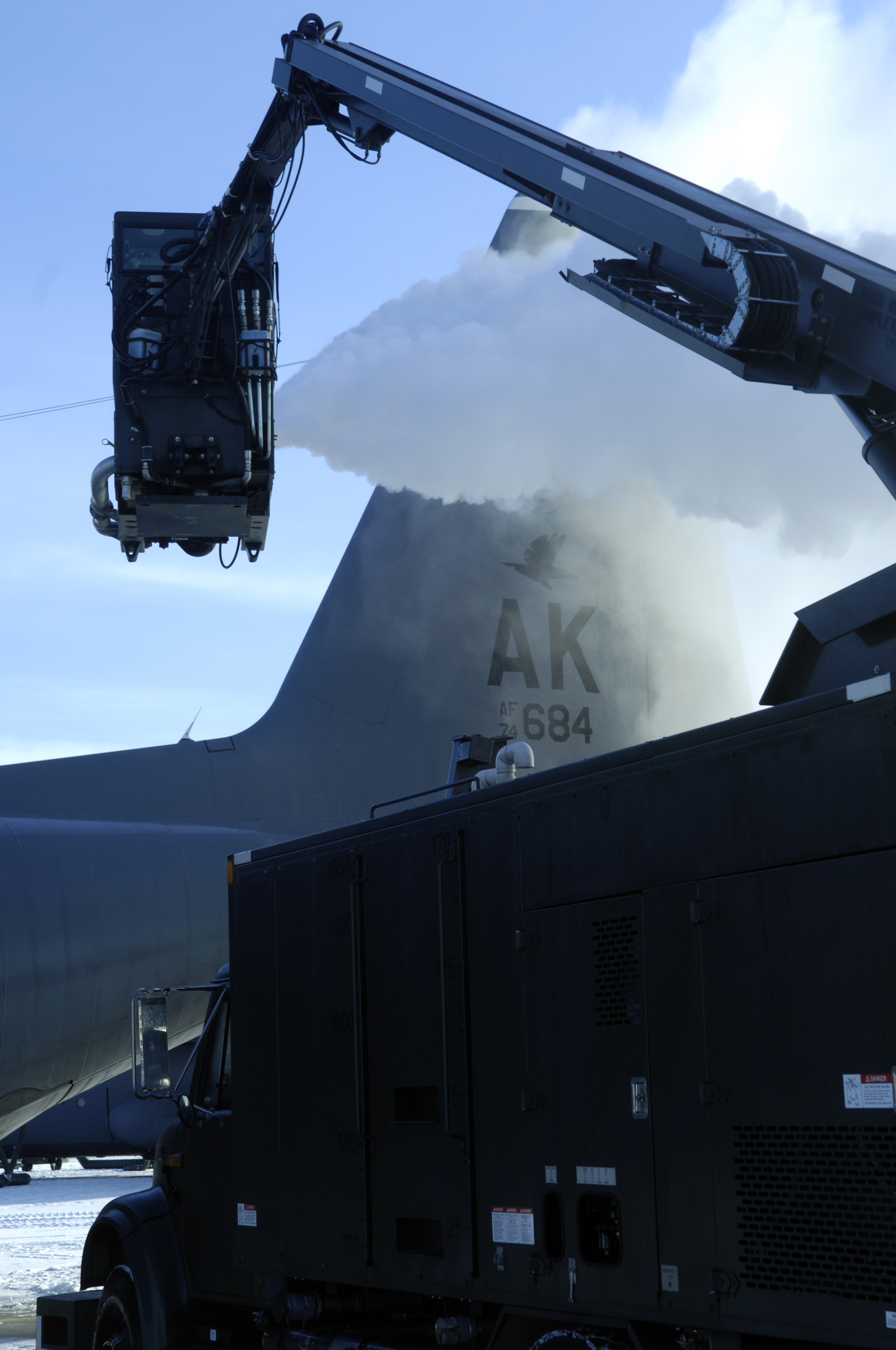 Farewell Hercules > Joint Base Elmendorf-Richardson > News