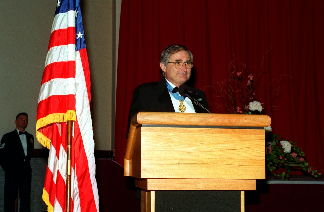 Vietnam veteran and former Sgt. John L. Levitow, the lowest-ranking Air ...