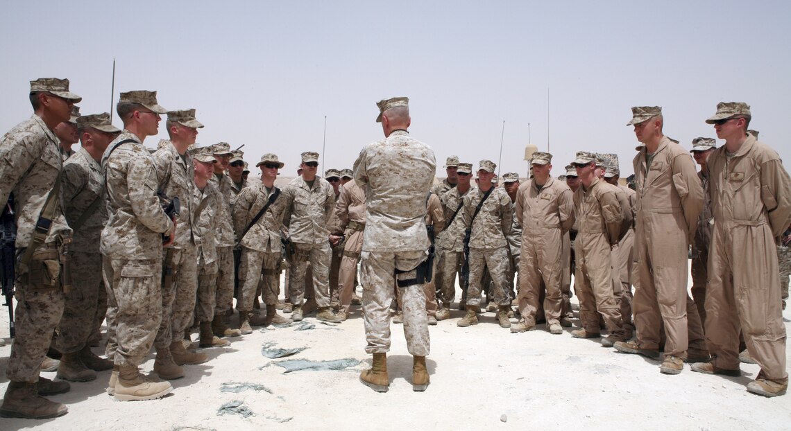 MARCENT commander motivates Al Asad Marines > 2nd Marine Aircraft Wing ...