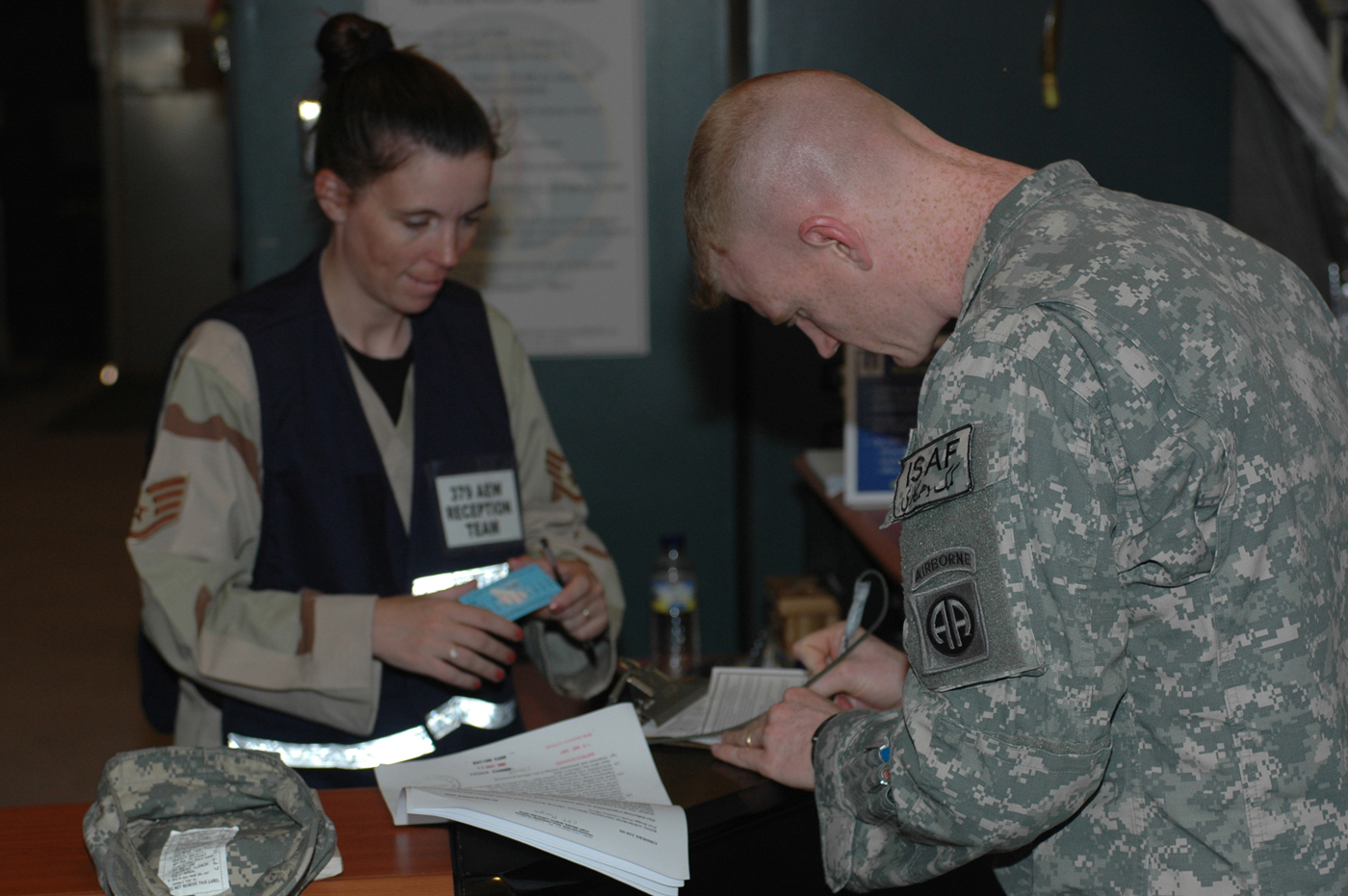 Gearing up: Desert Eagle Team helps process, move servicemembers here ...