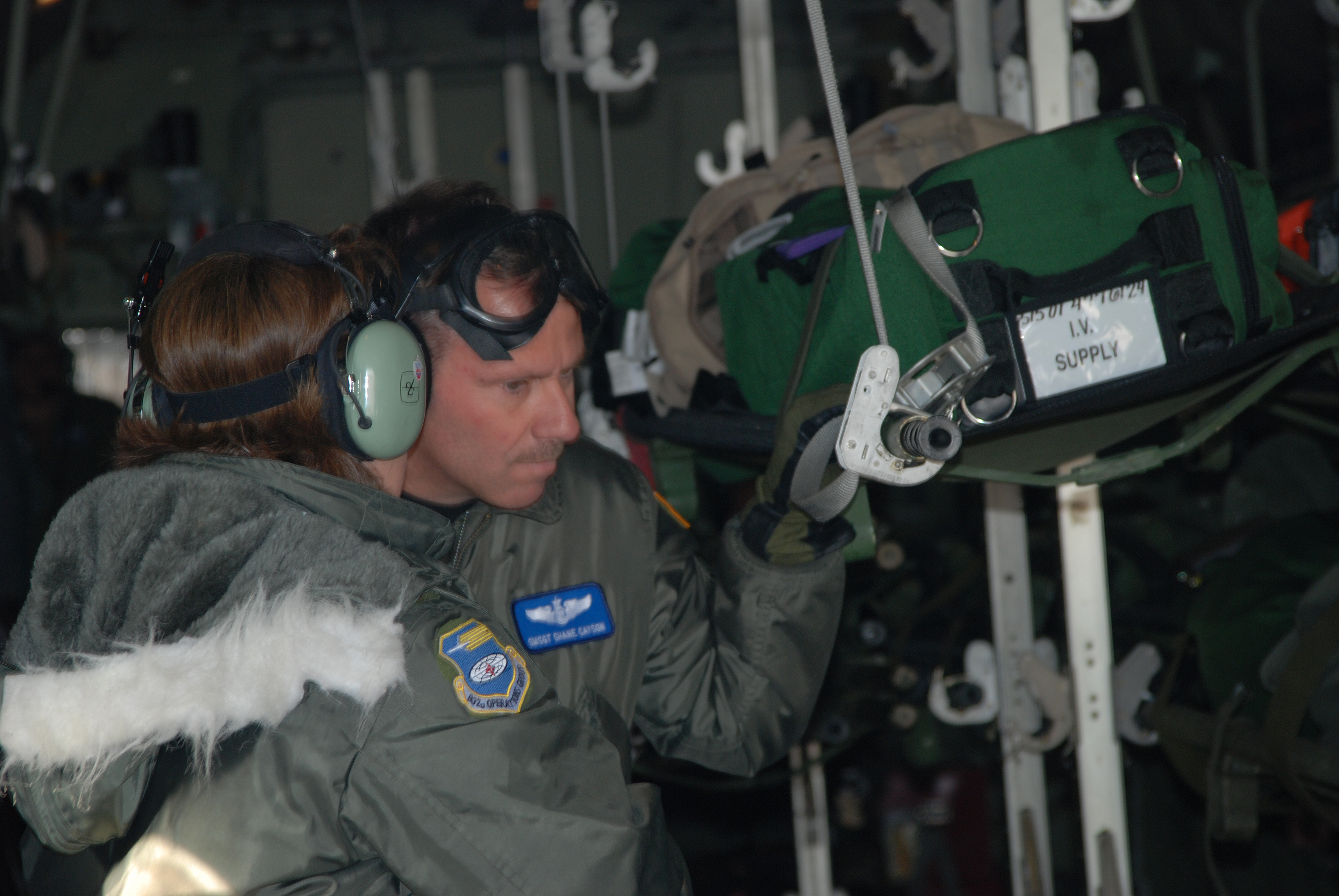 Aeromedical Evacuation Squadron trains first responders > 932nd Airlift ...