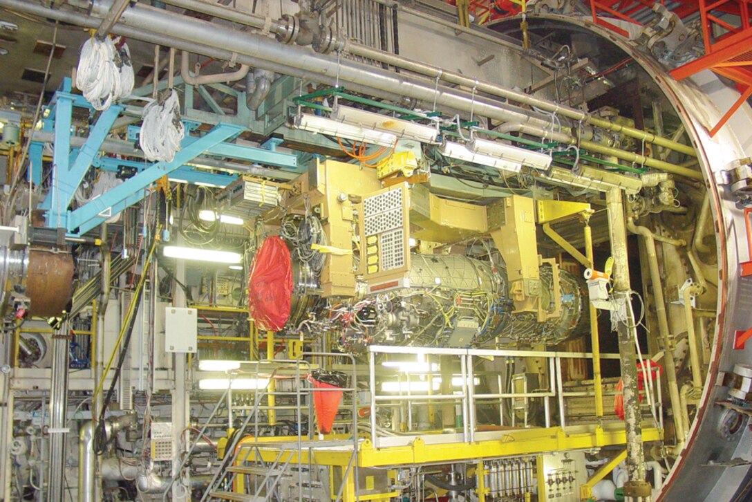 F135 engine testing begins in ASTF