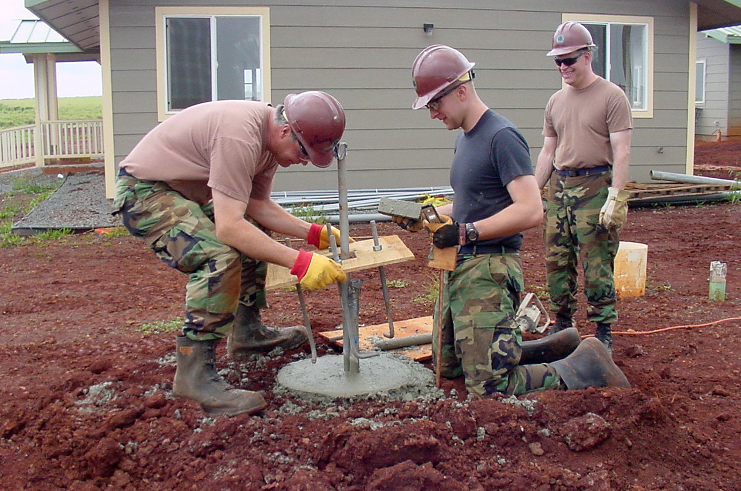 Civil engineers assist in humanitarian mission > Air Force > Display