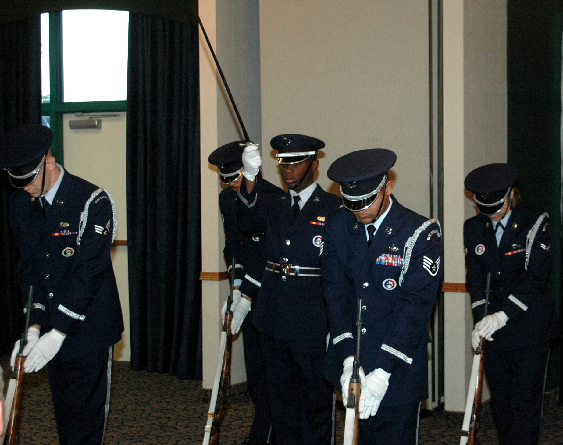 Ellsworth members honor wing commander with farewell dinner > Ellsworth ...