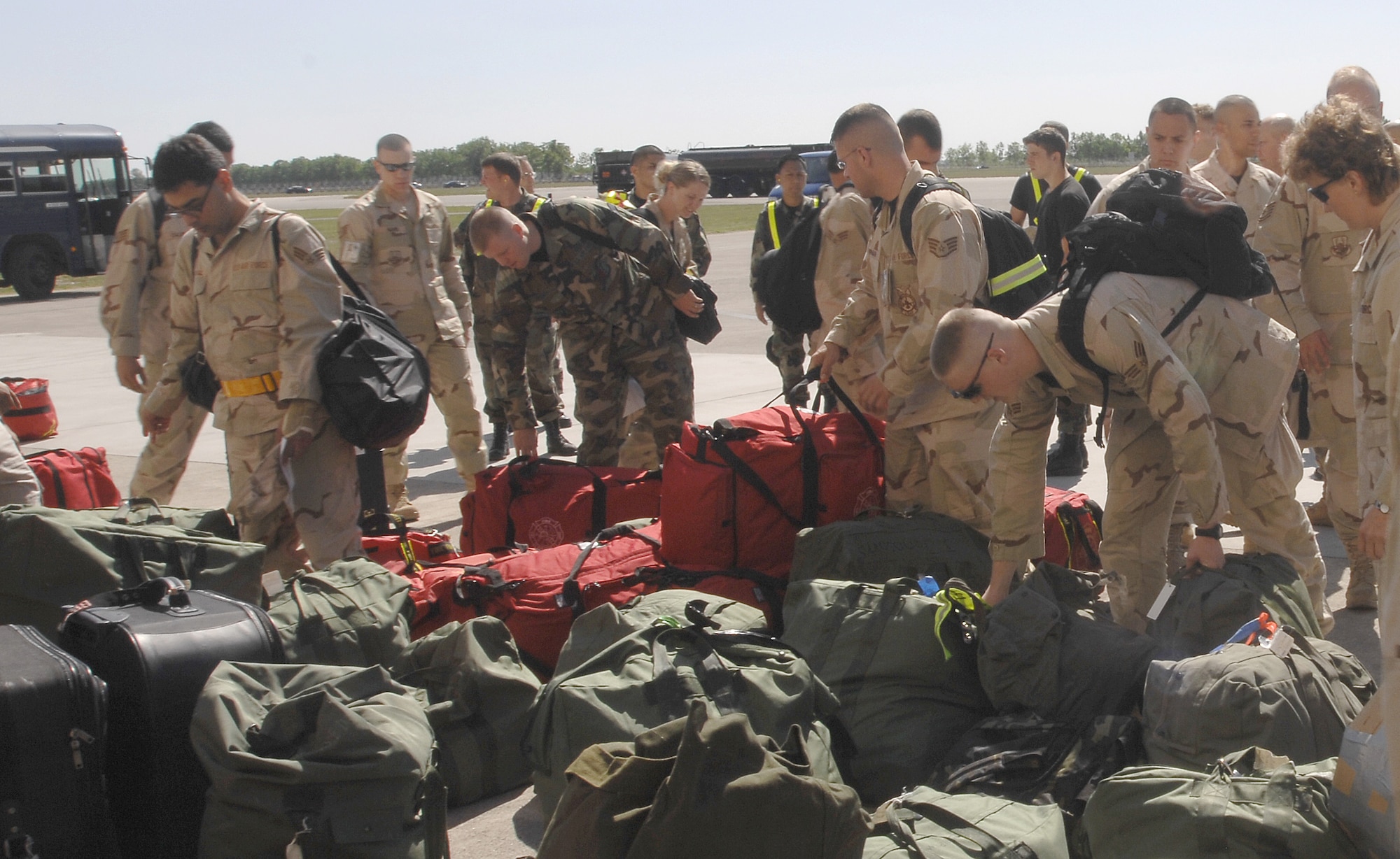 Airmen return home from deployment > Aviano Air Base > Display