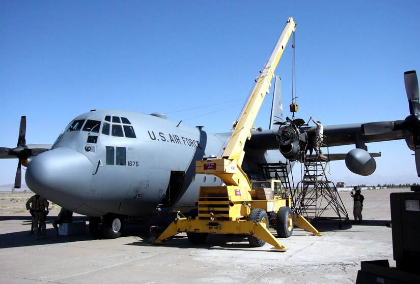 Airmen put C-130 back in the fight > U.S. Air Force > Article Display