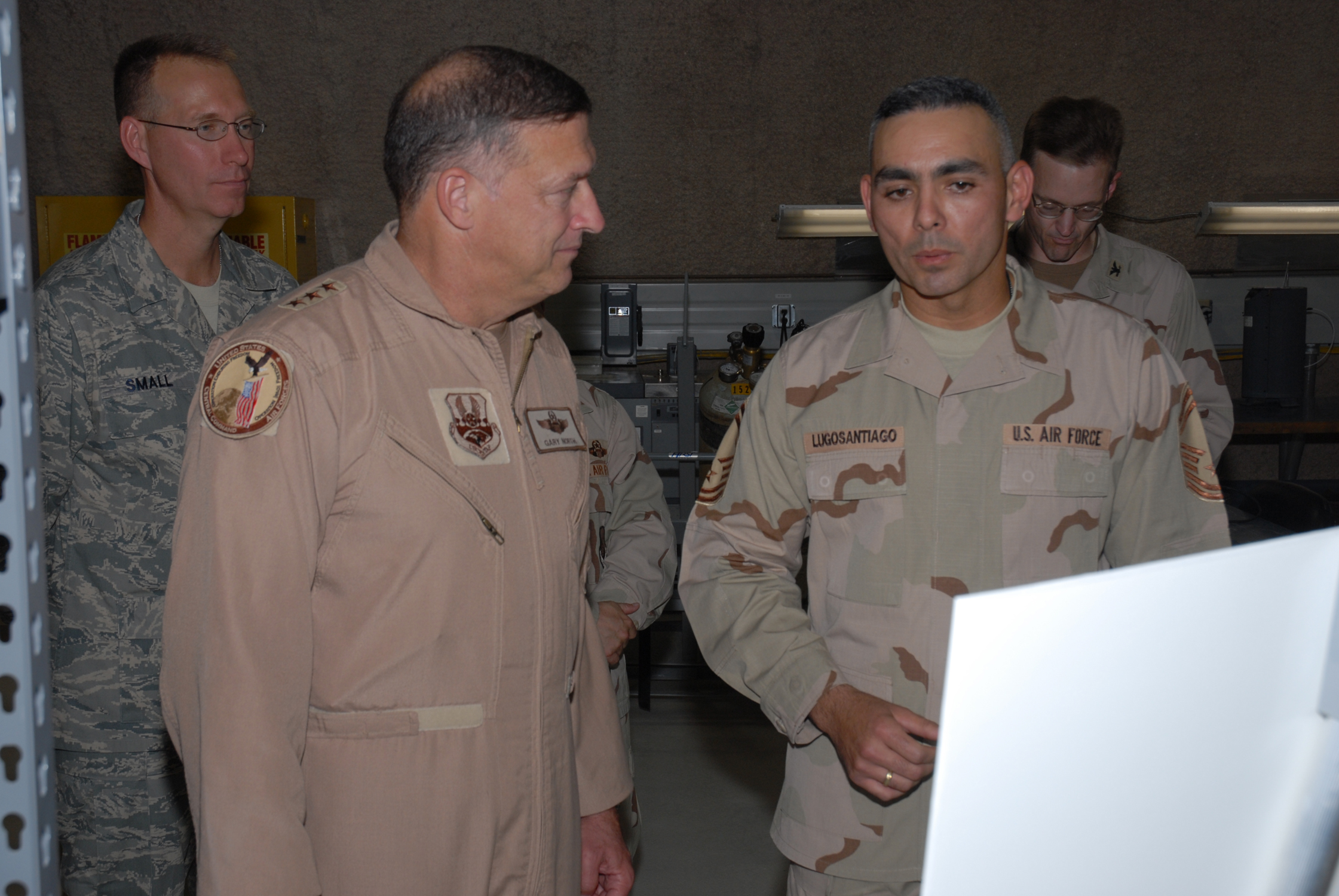 Lt. Gen Gary North visits the 379th AEW > U.S. Air Forces Central ...