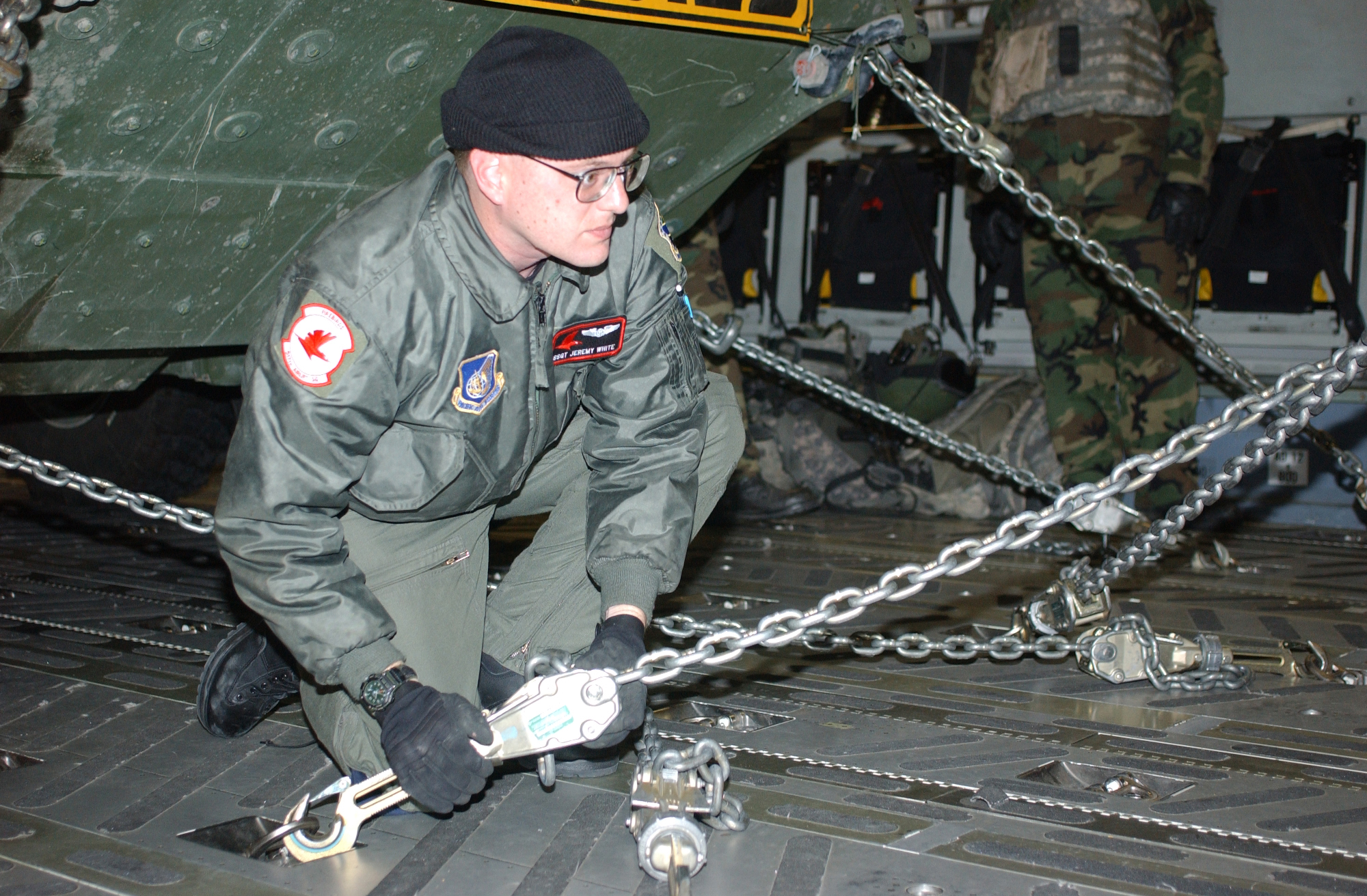 Load em up, move em out: Airmen, Soldiers test deployment process ...