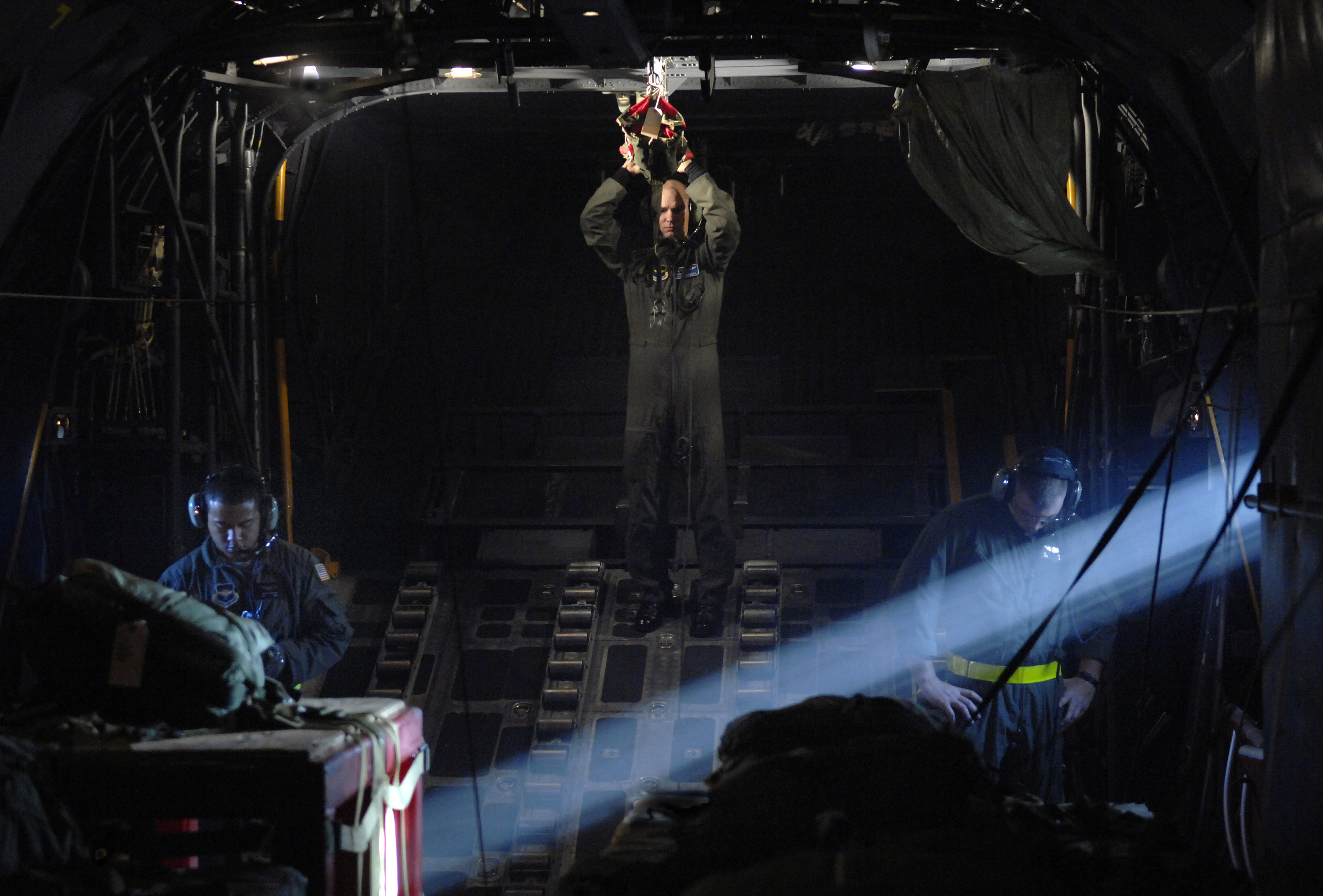 Training to make a herculean effort > Air Force > Article Display