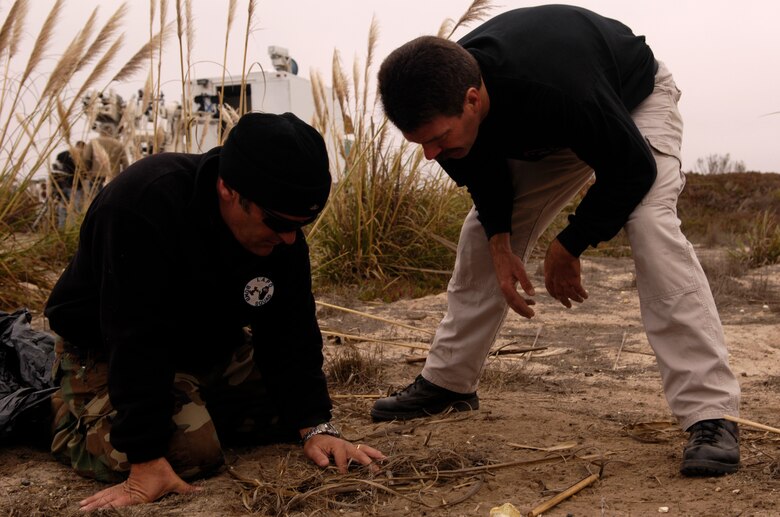 EOD detonates 500 lbs FBI post-blast investigator training > Vandenberg ...