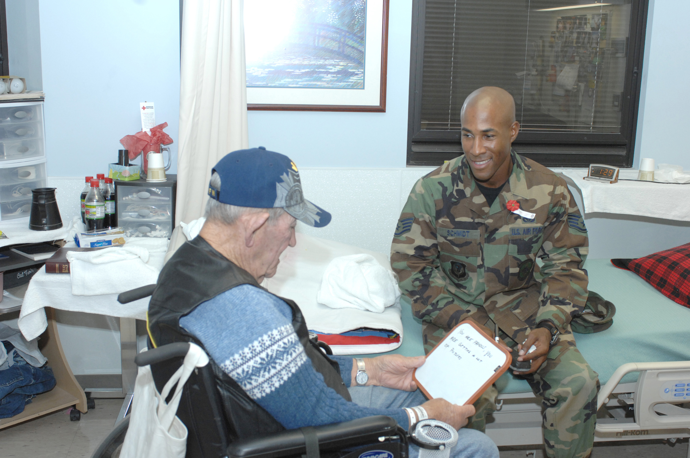 Cannon Airmen give a personal thanks to veterans > Cannon Air Force ...