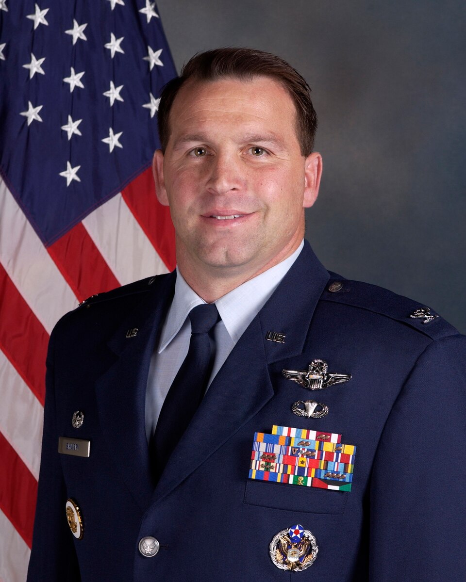 Customs and courtesies: An important Air Force tradition > Fairchild ...