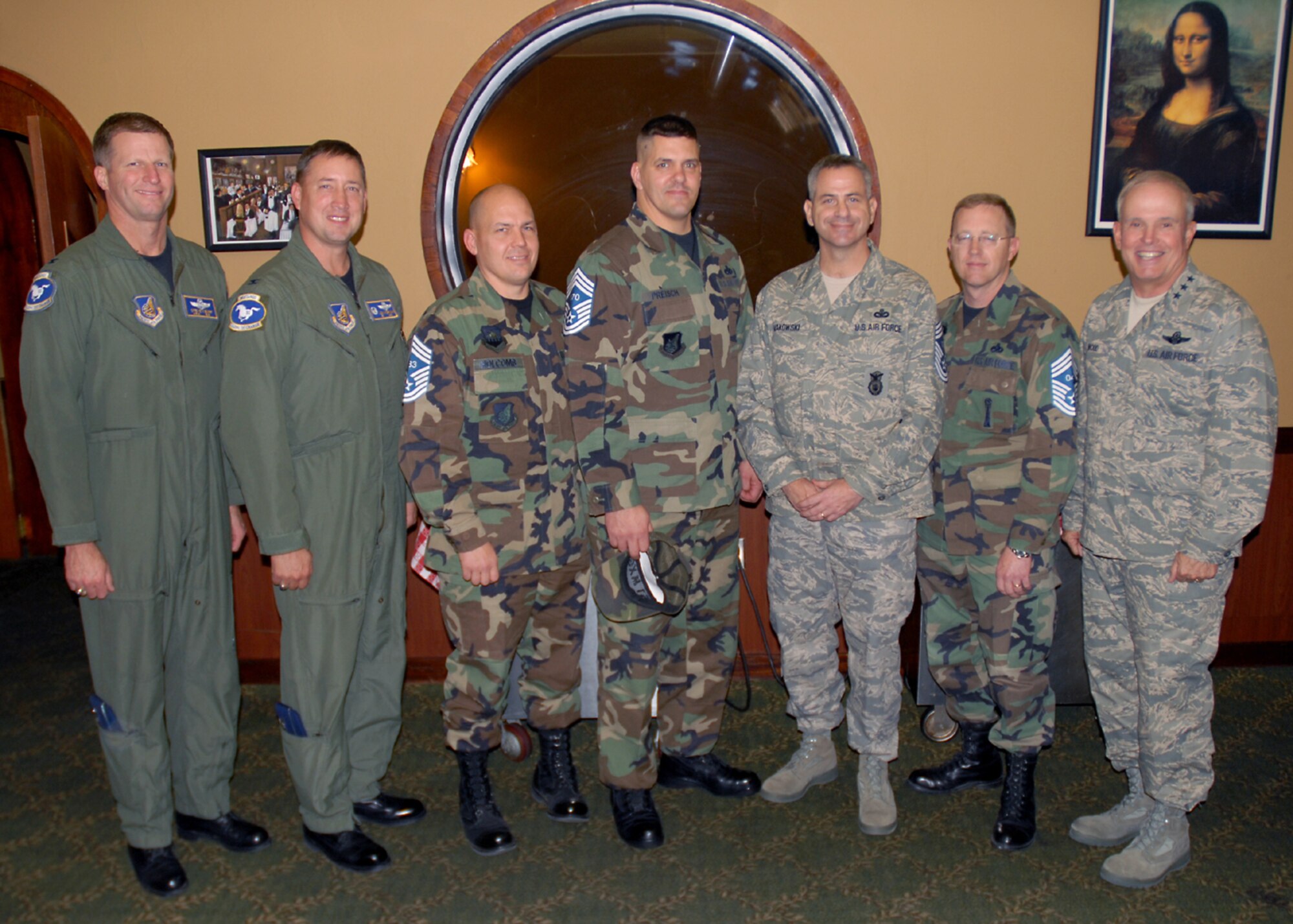 Osan's newest Chief Master Sergeant selects! > Osan Air Base > Article ...
